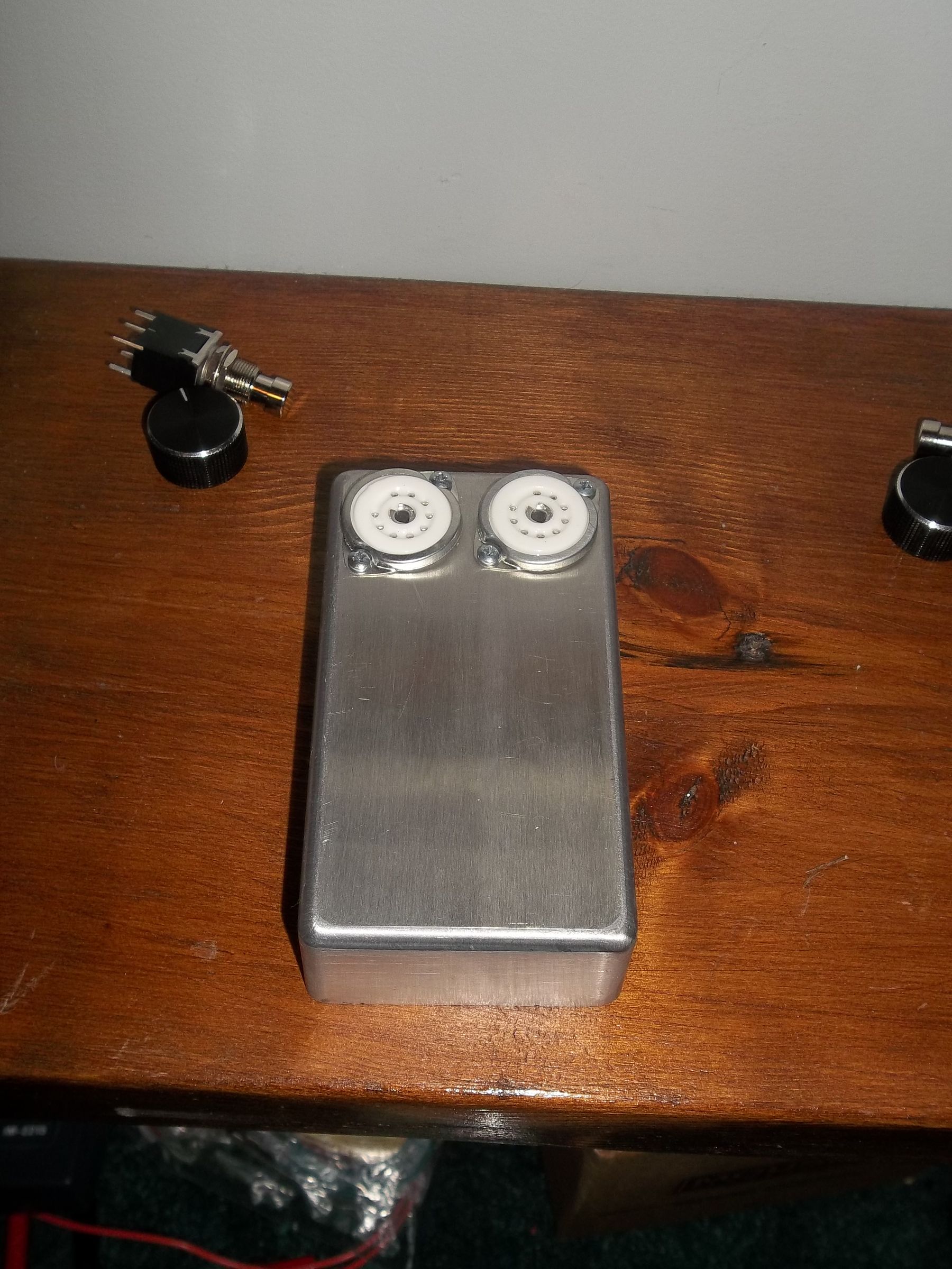 The Valve Caster 2.0: Tube Boost and Overdrive : 7 Steps (with Pictures) - Instructables