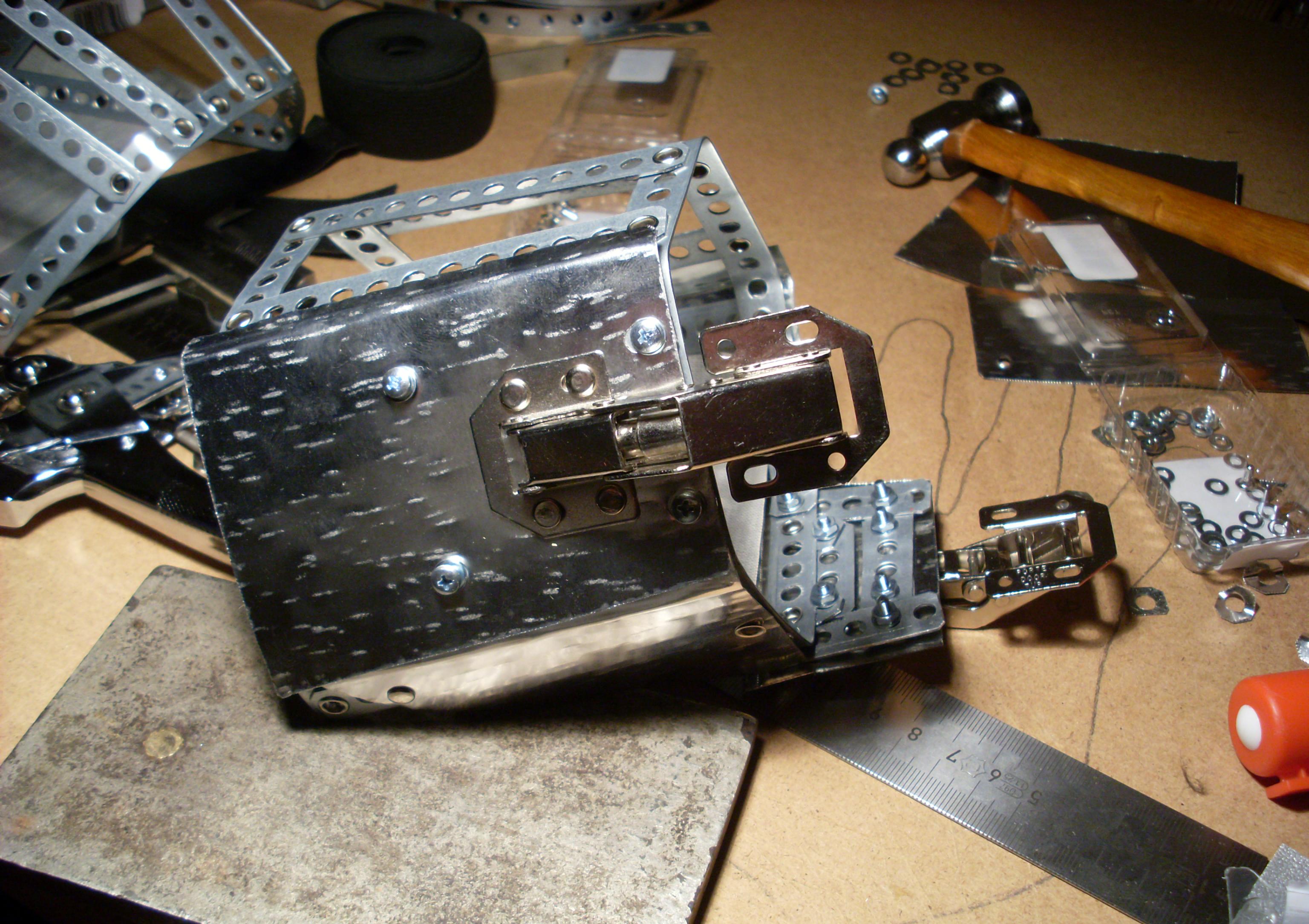 How to Build a Metal Arm : 6 Steps (with Pictures) - Instructables