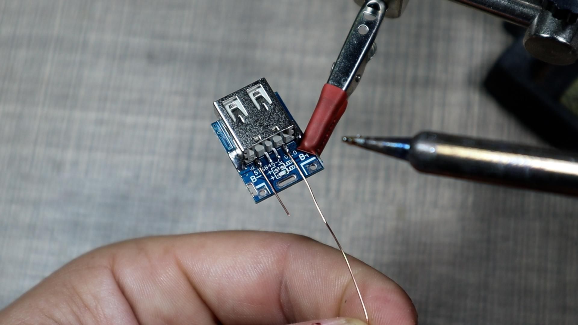 Electronics Projects Power Bank : 9 Steps (with Pictures) - Instructables