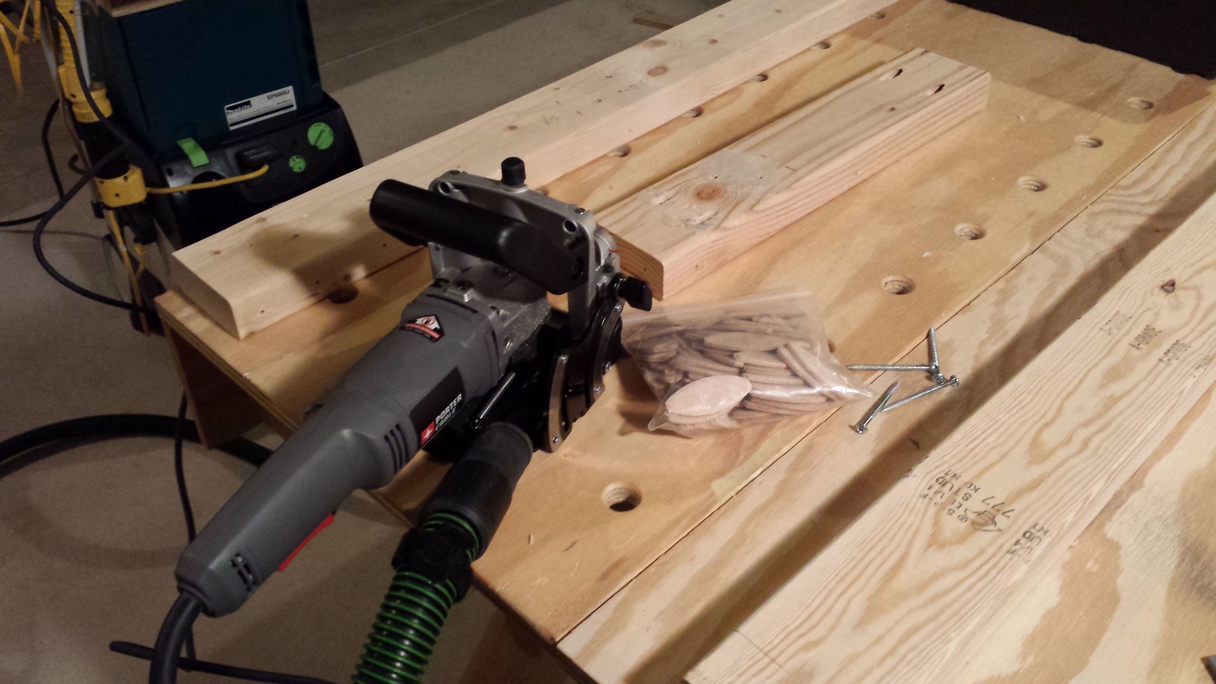 Workshop Mobile Storage Unit With Adjustable Shelving : 5 Steps ...