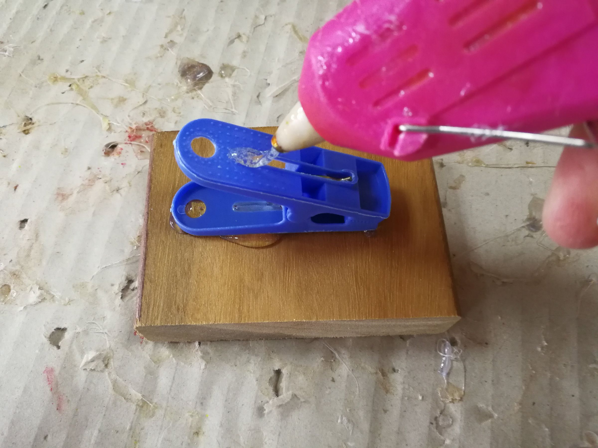 A Very Simple Catapult to Make With Kids : 6 Steps (with Pictures ...