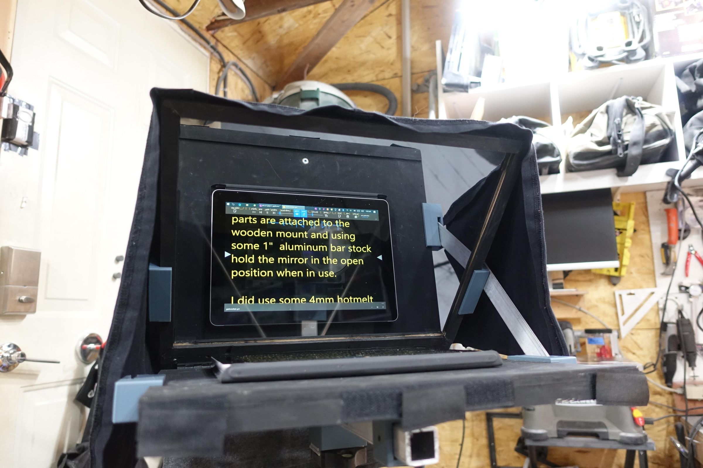 How to Make a Teleprompter : 5 Steps (with Pictures) - Instructables