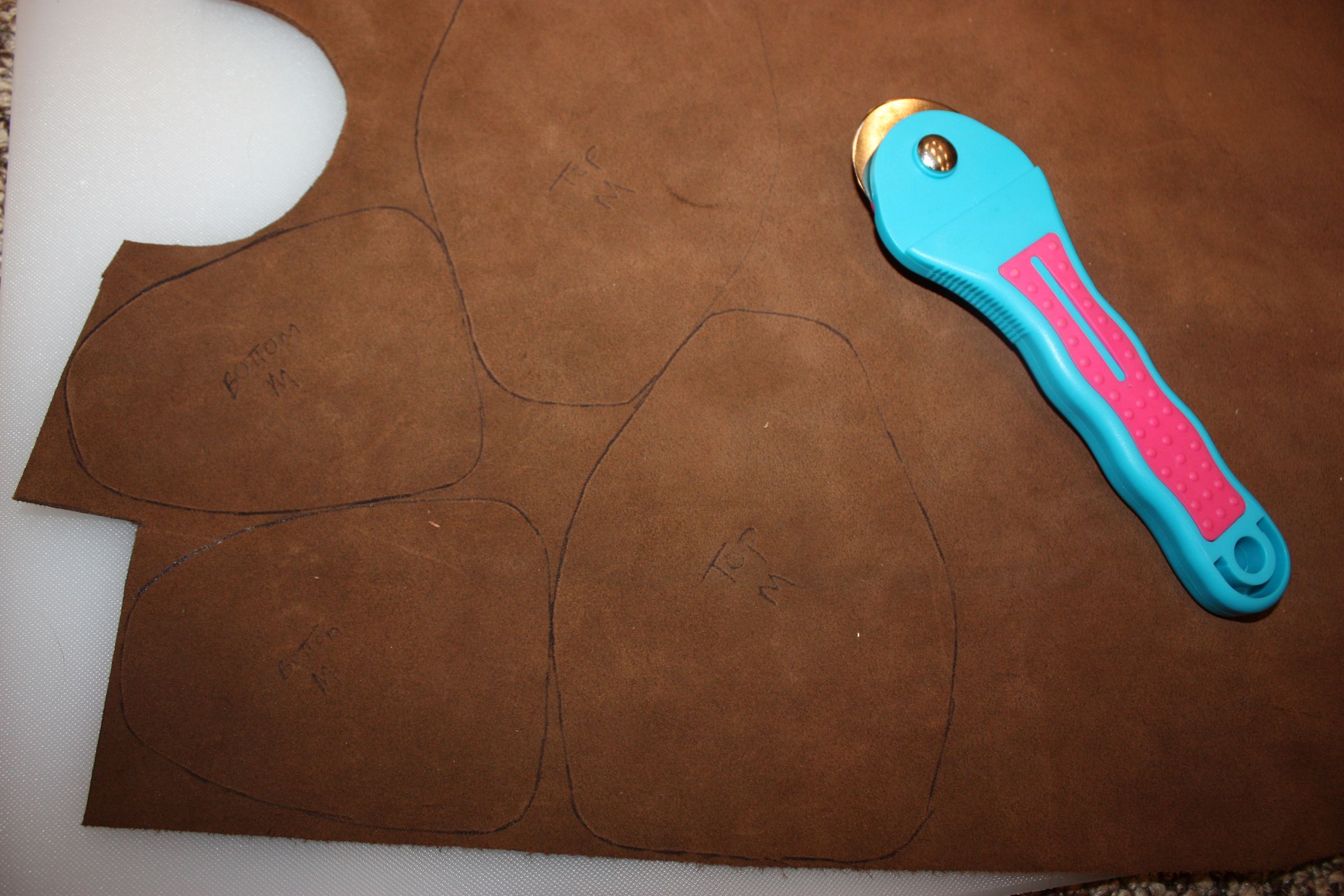 Suede Slipper Soles : 5 Steps (with Pictures) - Instructables