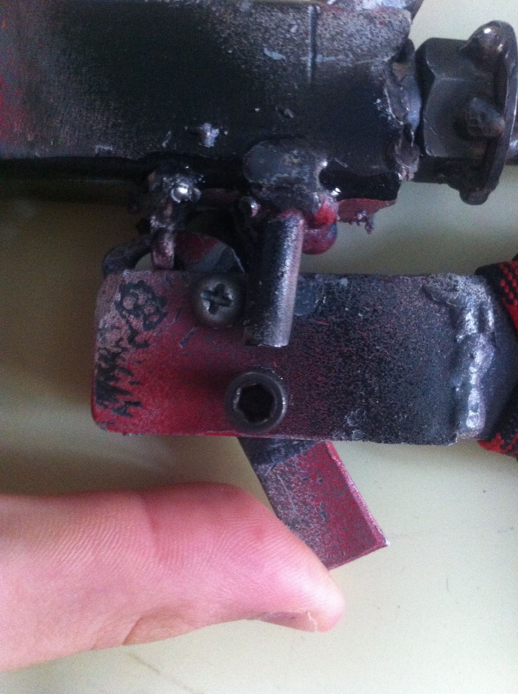 How to Attach a Bayonet to a Homemade Gun : 9 Steps - Instructables
