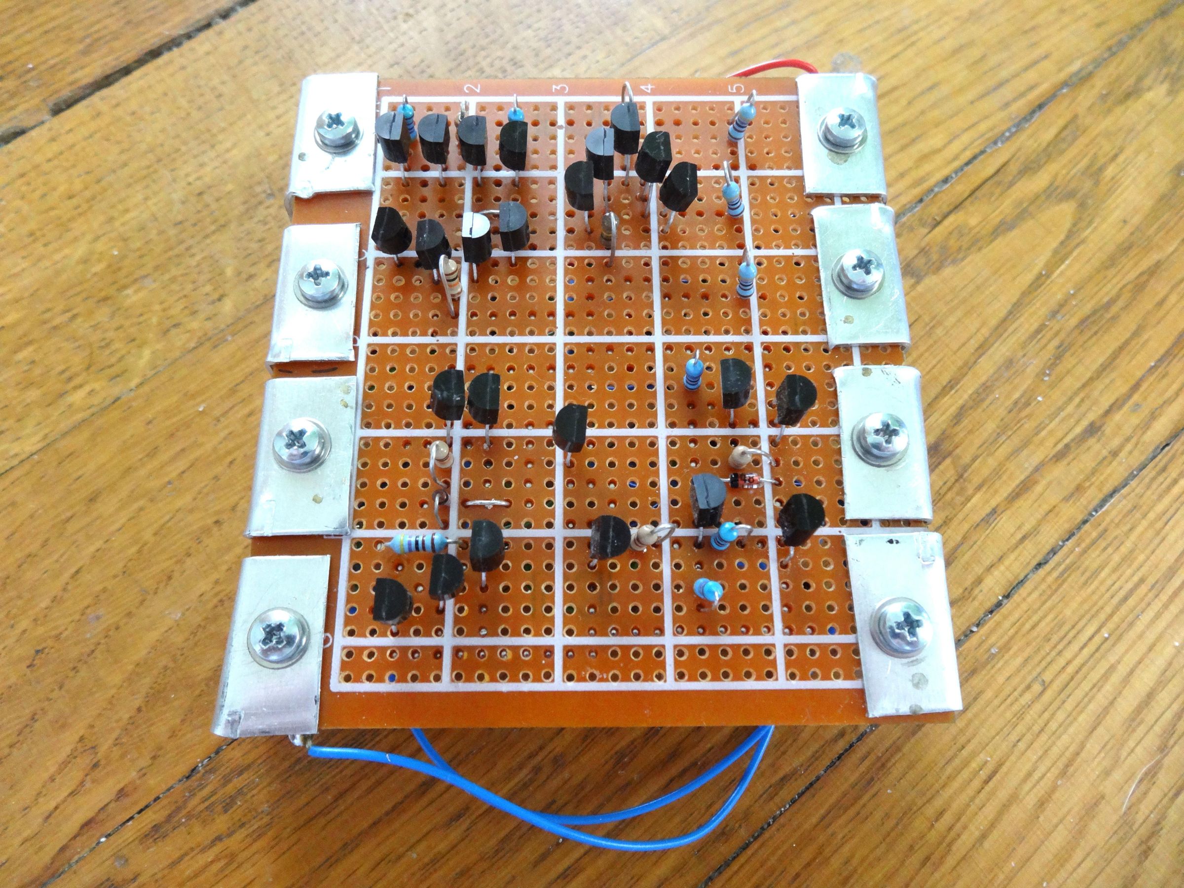 The Famous NE555 Timer-IC, Original and a Bit Larger (with Pictures ...