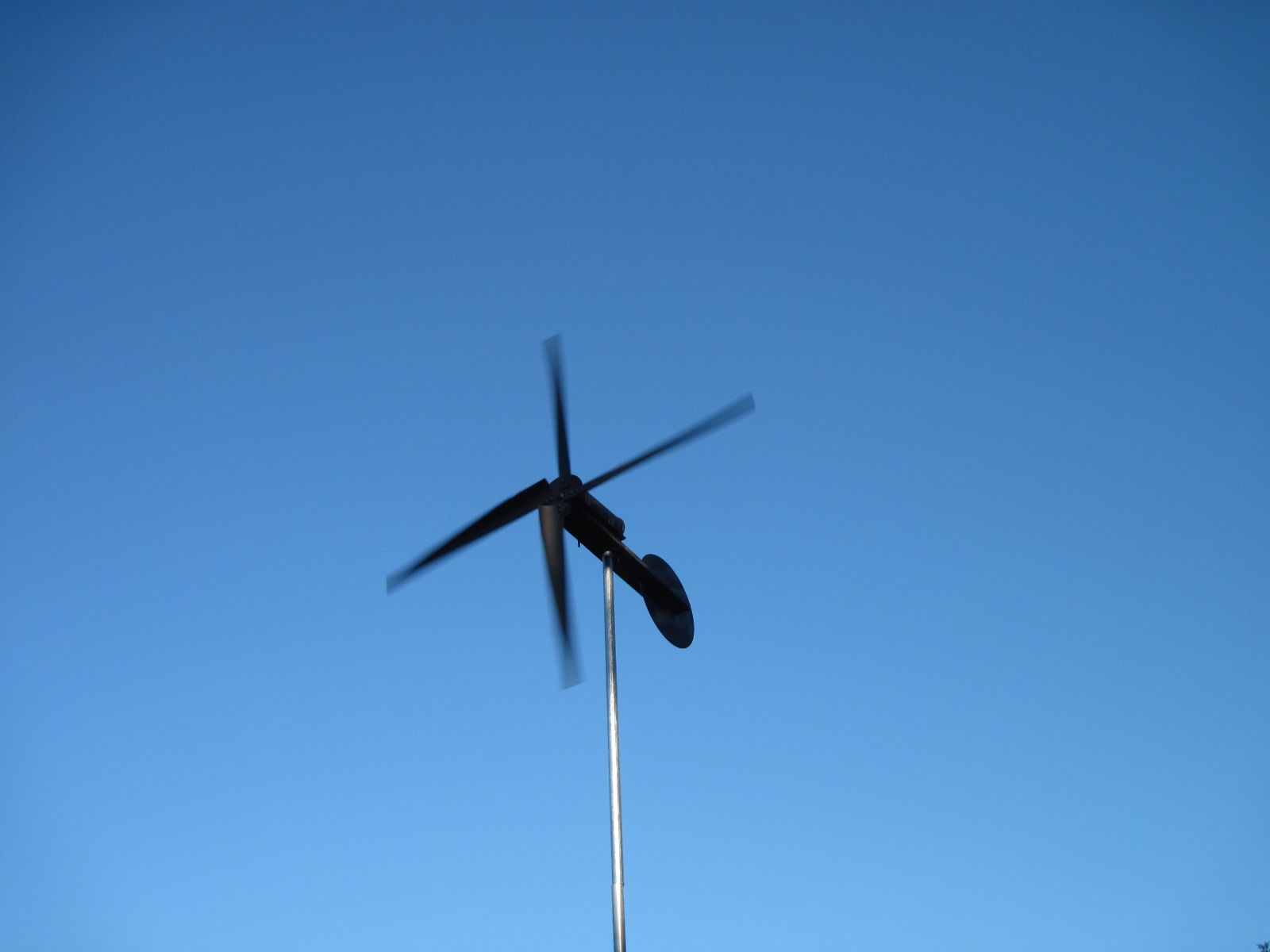 Small Wind Powered Generator : 9 Steps (with Pictures) - Instructables