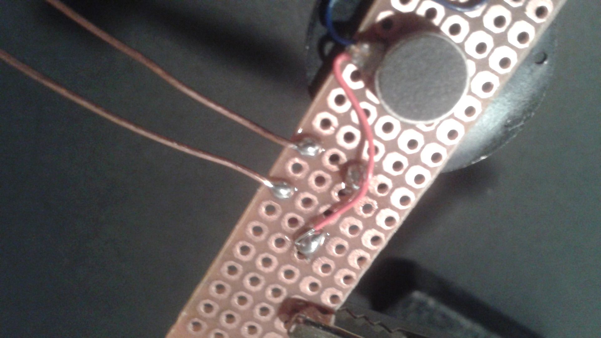 Jitterbugs! Vibrating Robotic Bugs : 6 Steps - Instructables