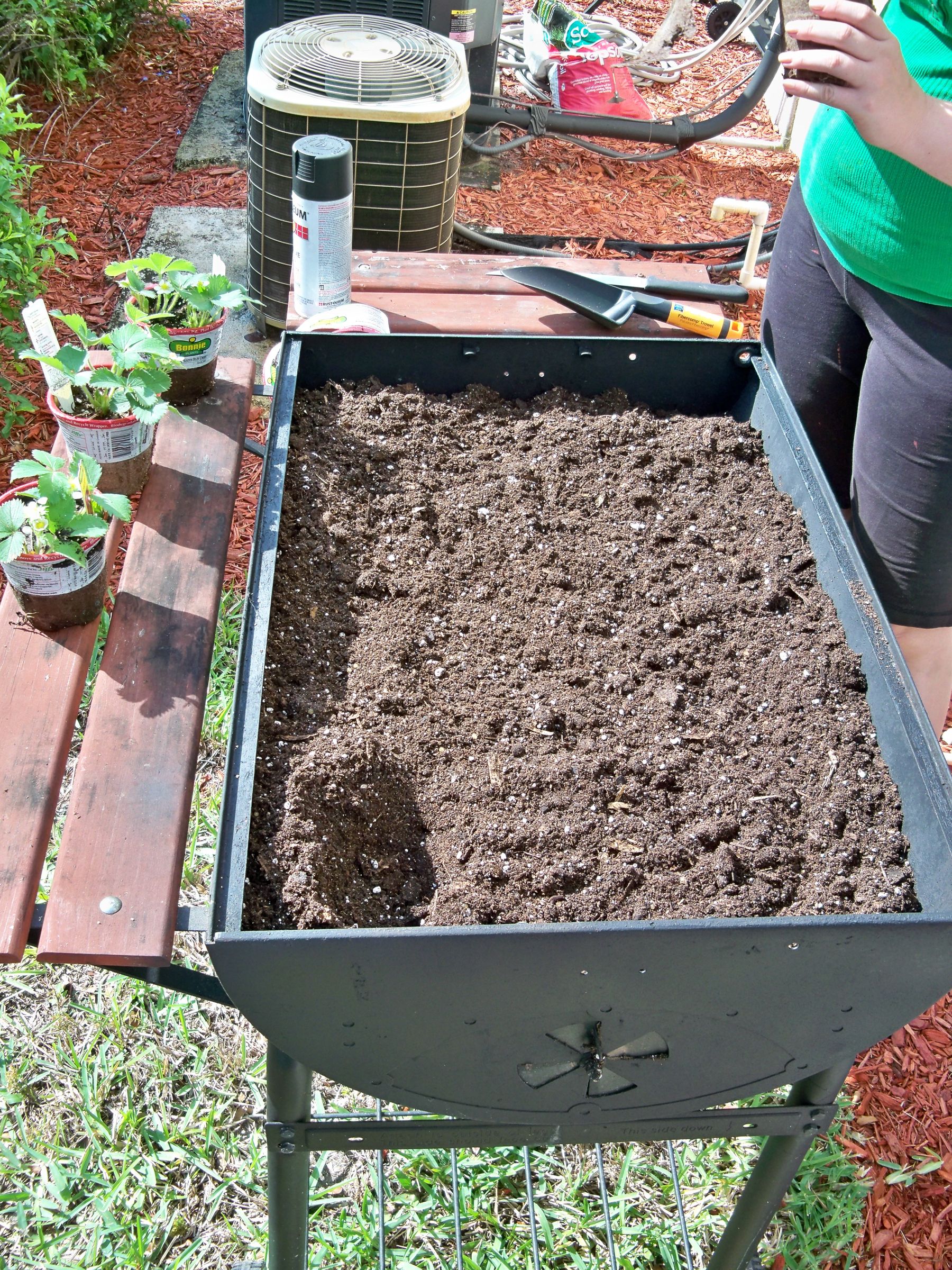 Upcycle a Discarded Grill/Smoker to a Fun Planter Box(updated) : 4 ...