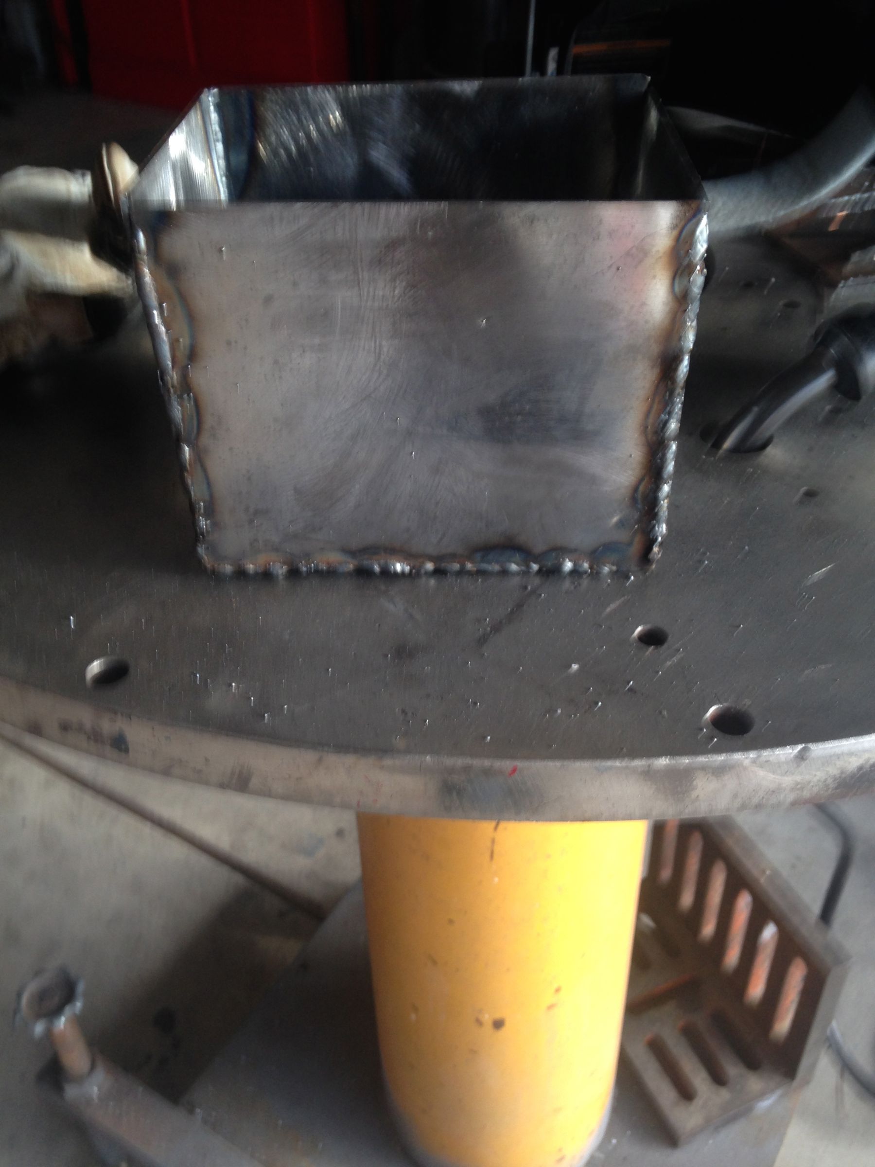 How to MIG Weld a Box : 7 Steps - Instructables