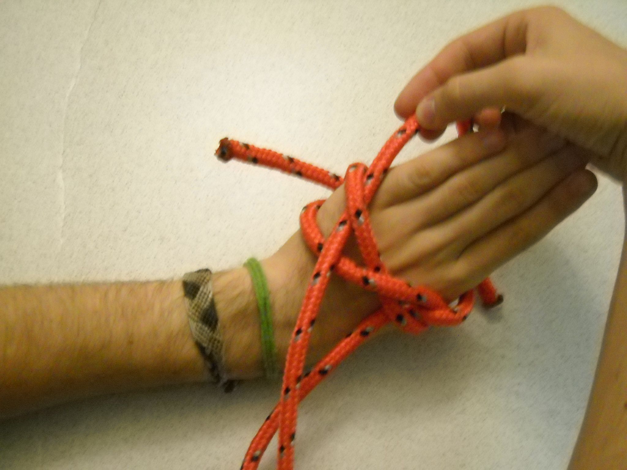 How to Tie a Woggle or Turk's Head Knot : 19 Steps - Instructables