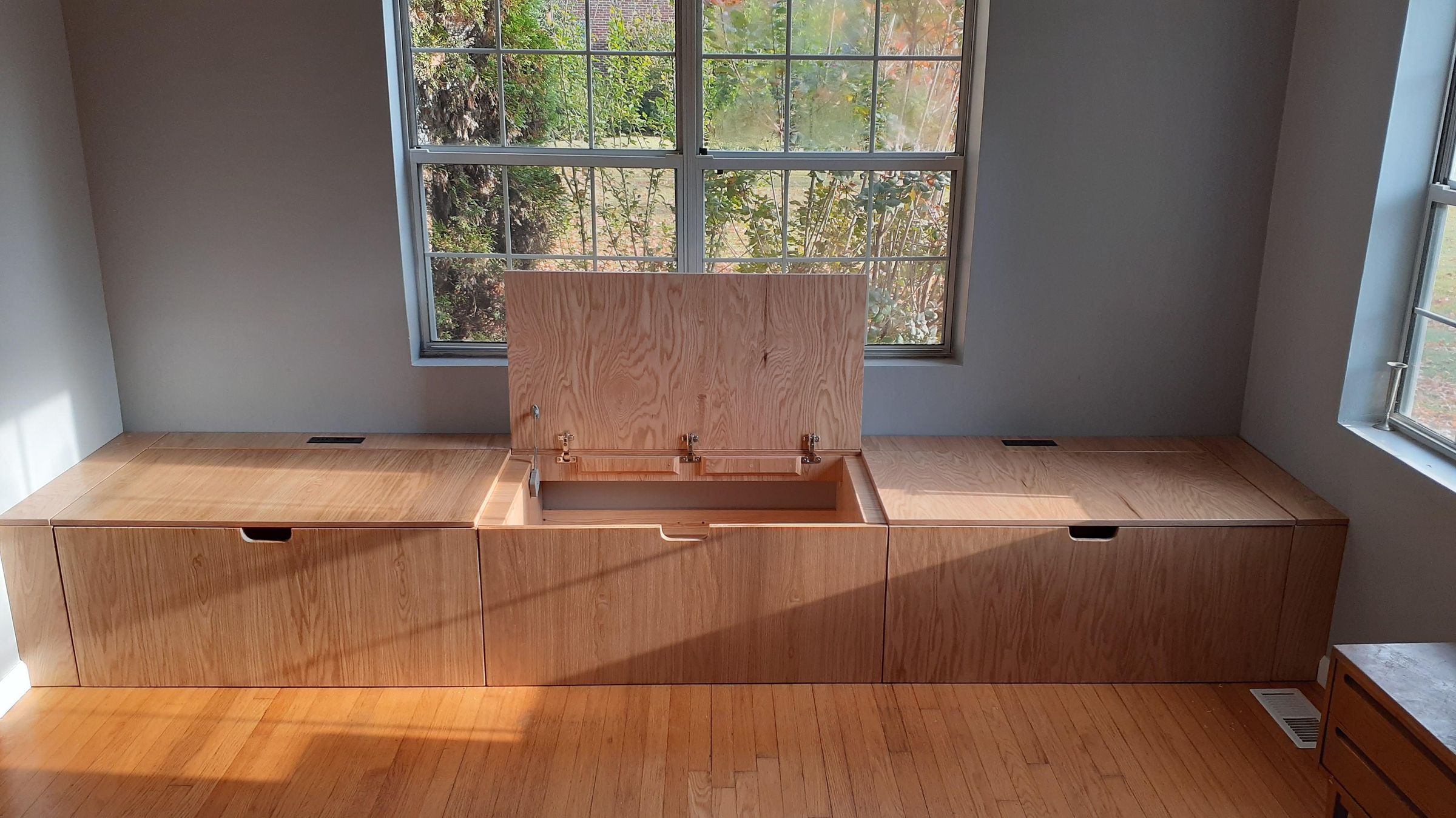 U.S.B: Ultimate Storage Bench : 21 Steps (with Pictures) - Instructables