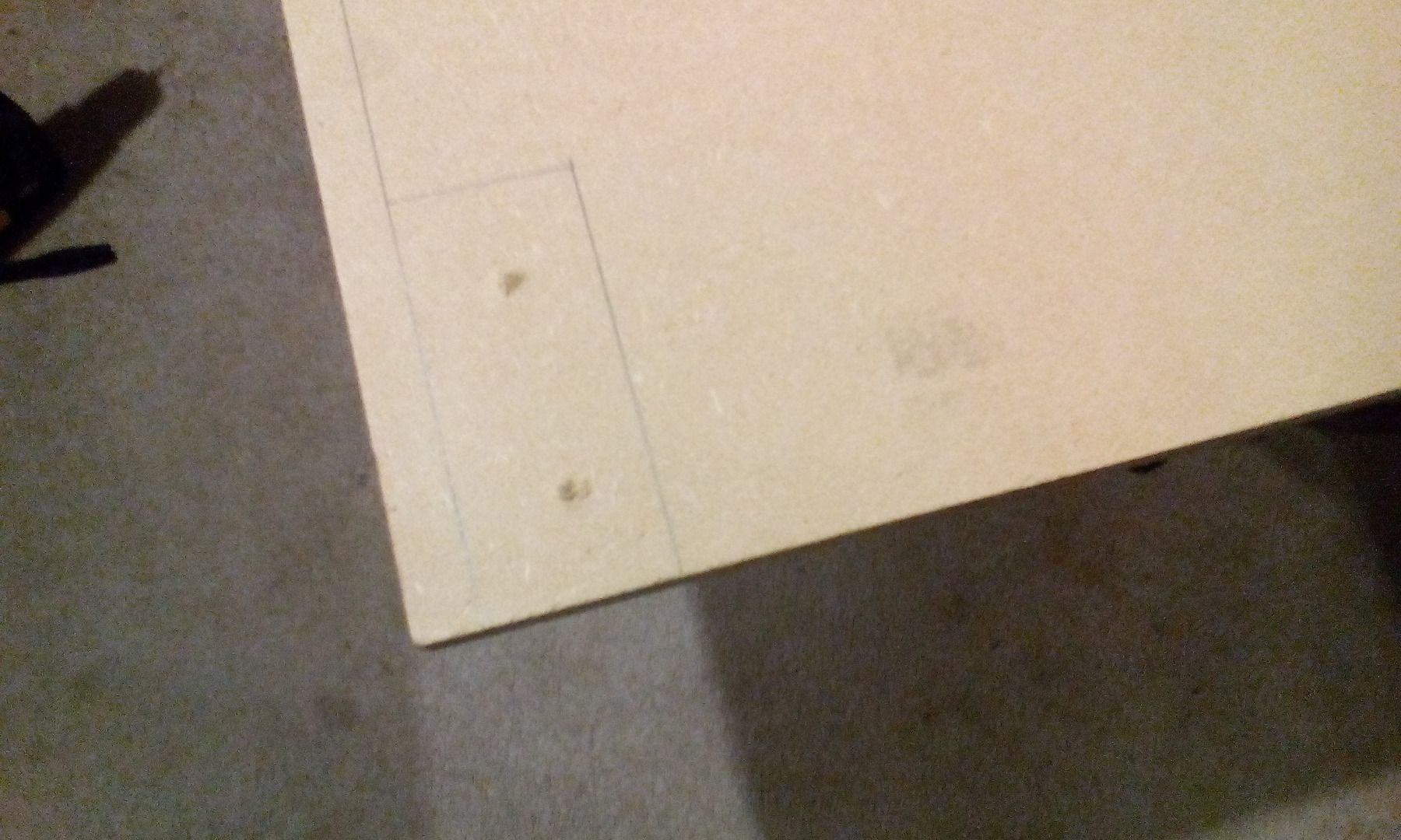 Simple 2' X 4' Computer Desk : 6 Steps (with Pictures) - Instructables