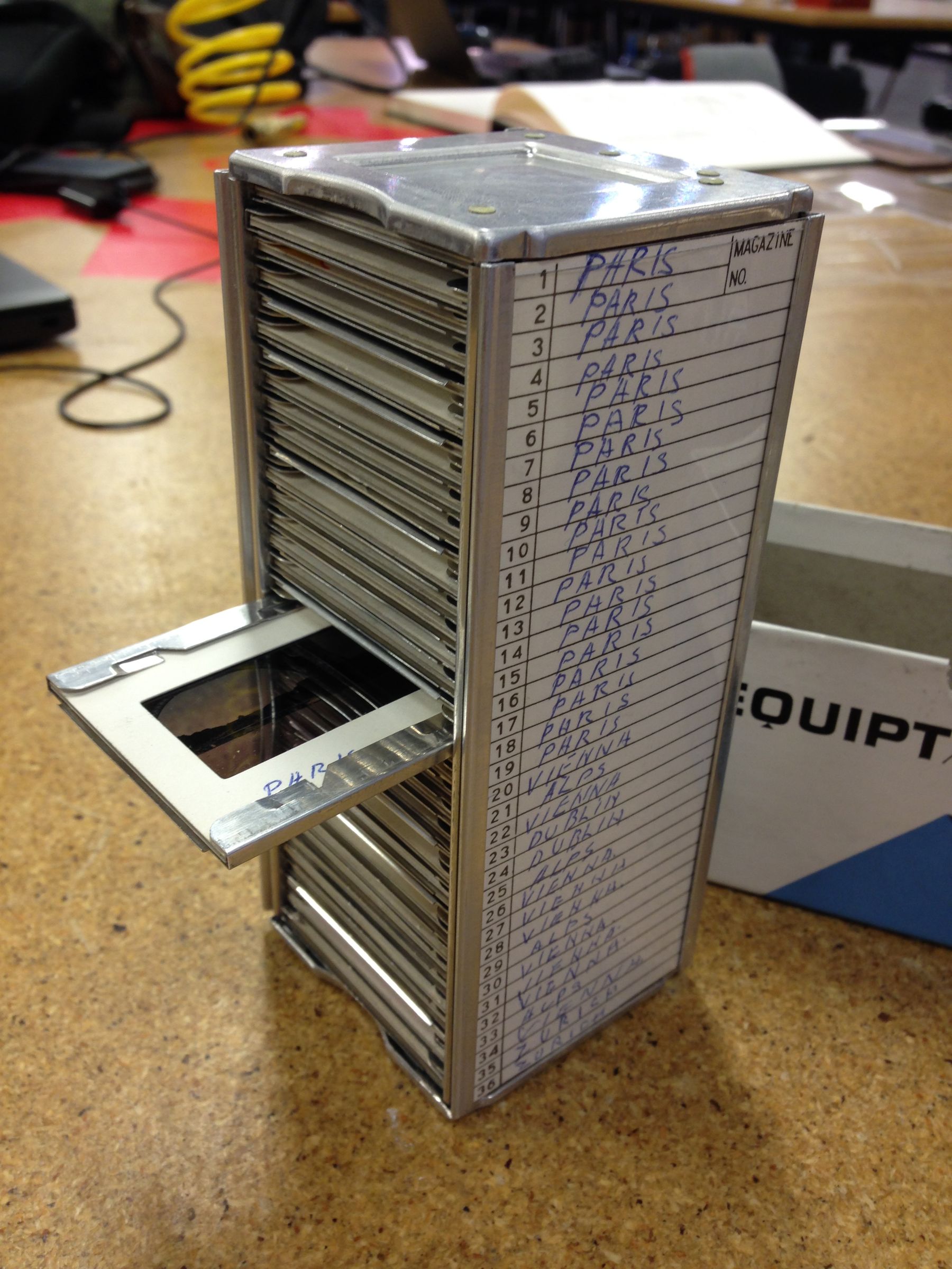 Projector Slide Table Lamp : 8 Steps - Instructables