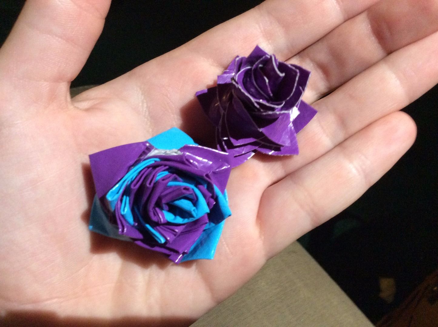 Duct Tape Flowers : 11 Steps (with Pictures) - Instructables