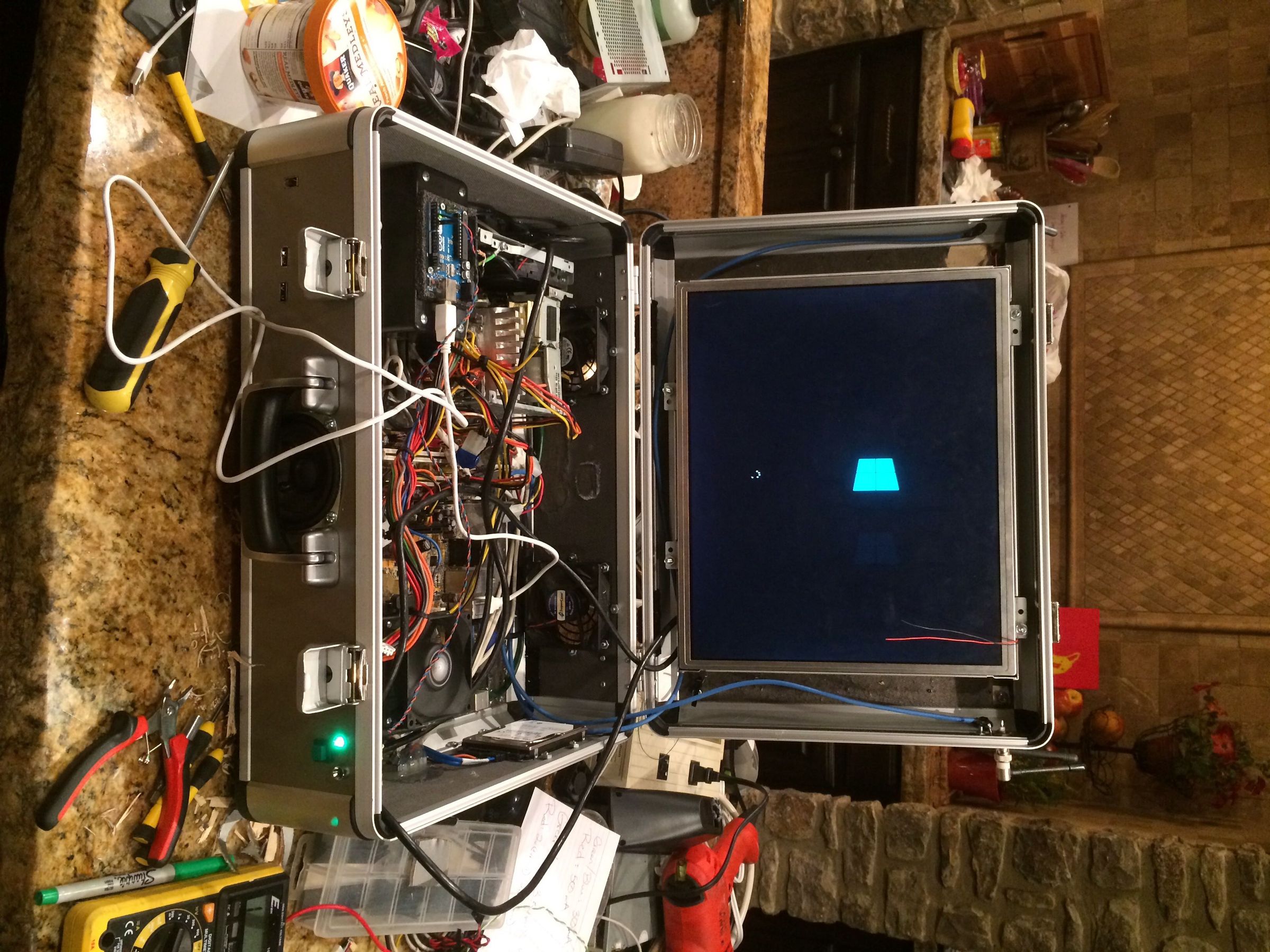 Briefcase PC : 7 Steps - Instructables