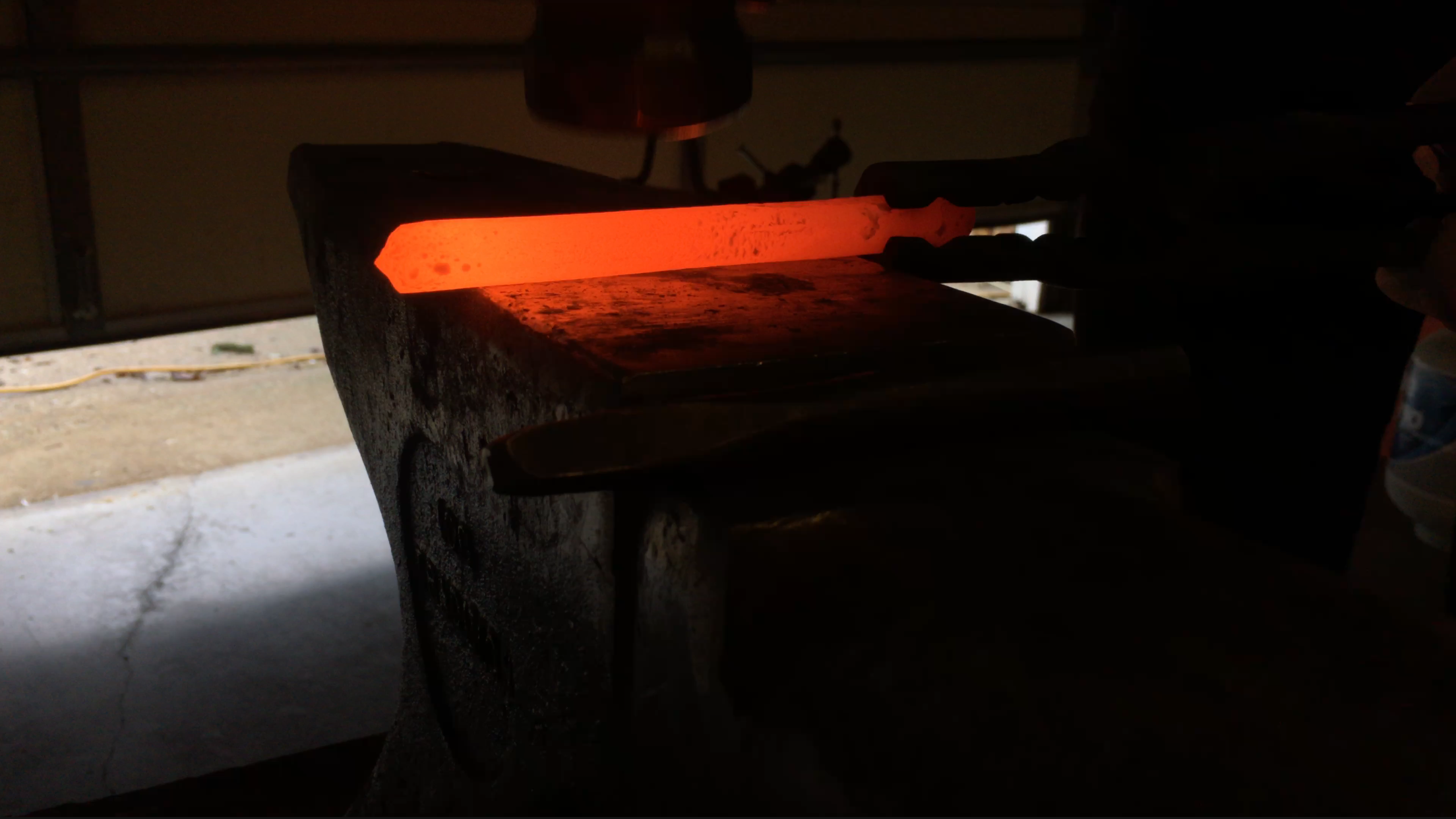 HAND FORGED Cold Chisel, From a Rusty Old Coil Spring : 10 Steps (with ...