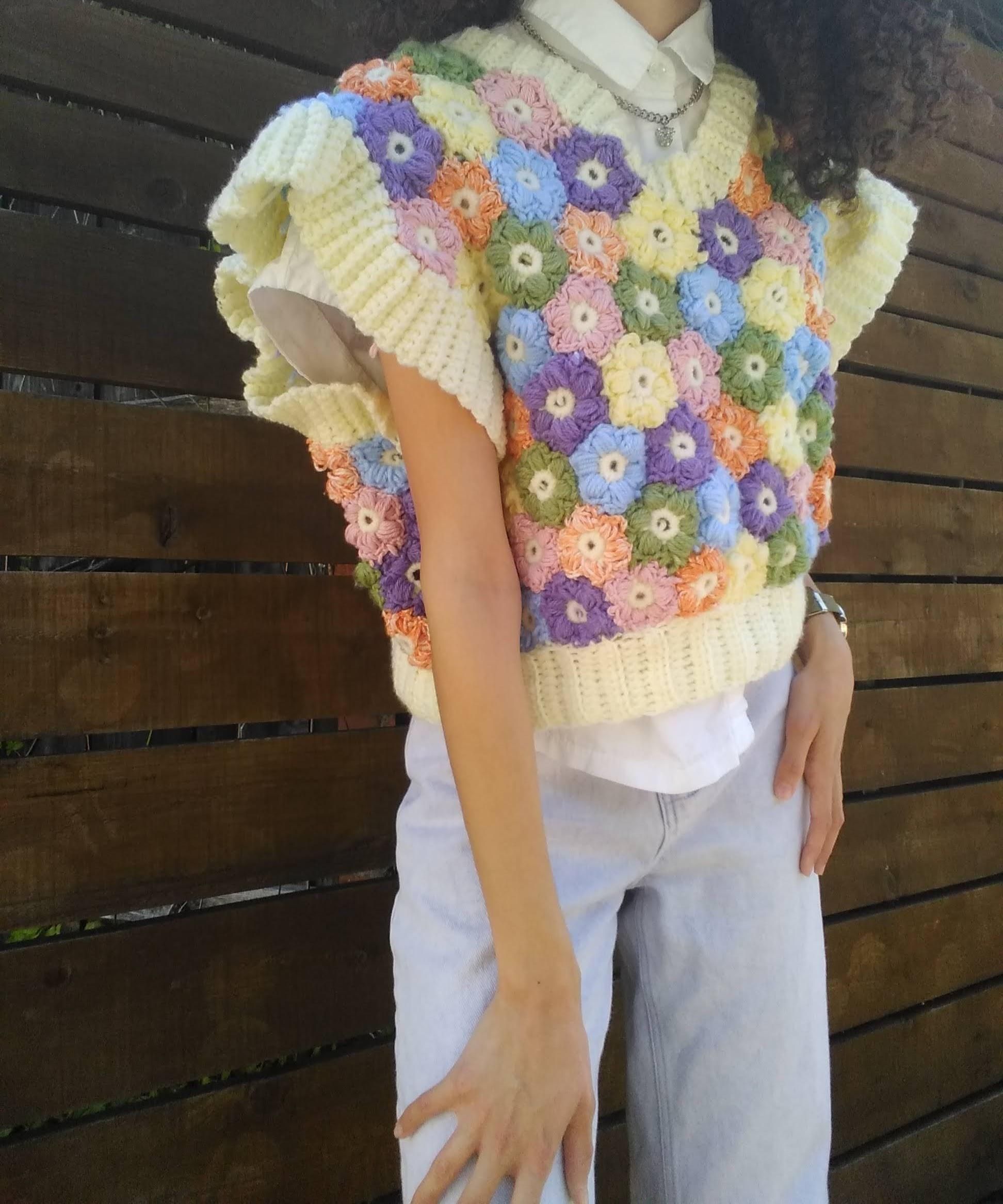 🌸 Crochet Puff-Flower Vest 🌸 : 9 Steps (with Pictures) - Instructables