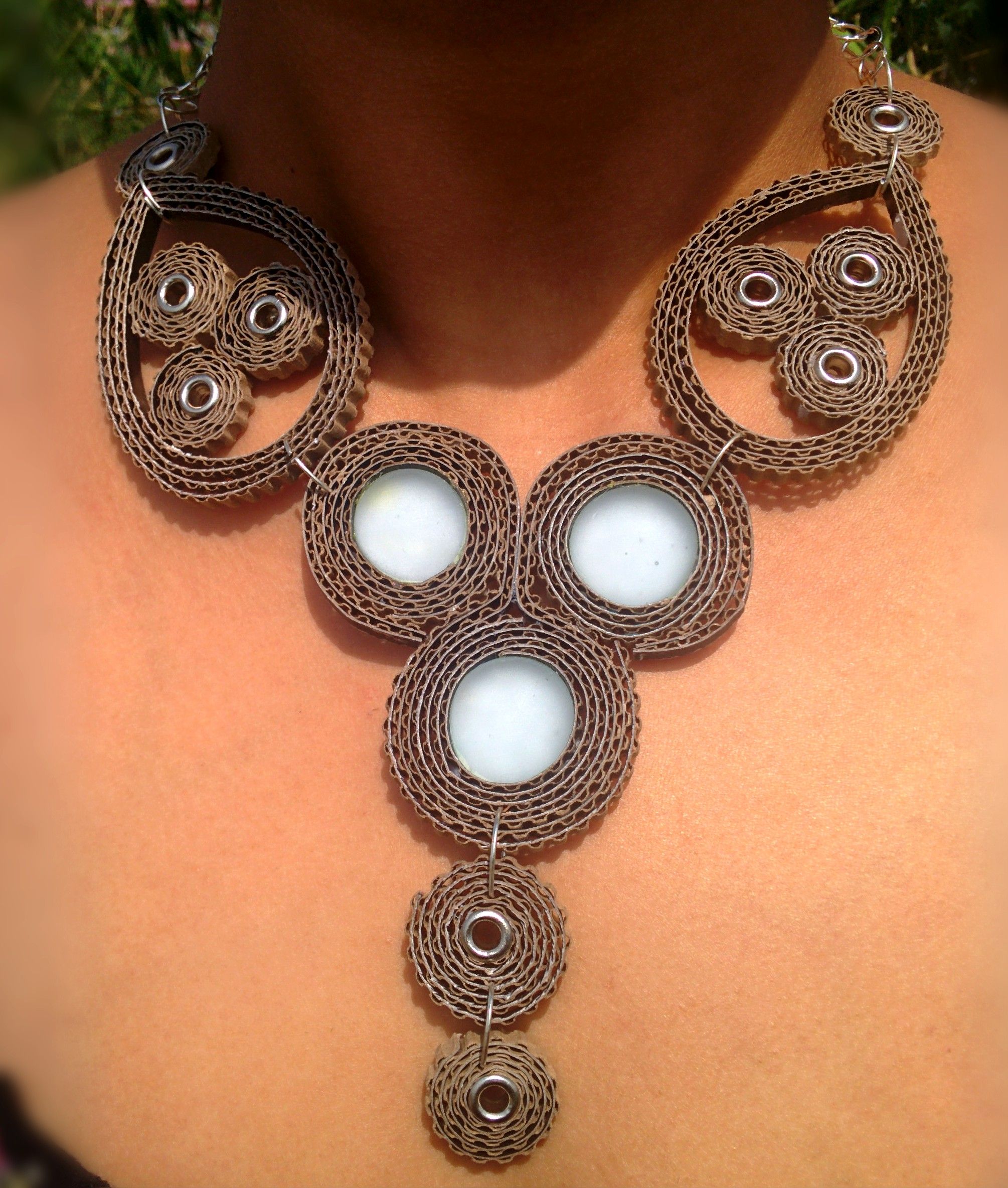 Making a Necklace Out of Shoebox Cardboard : 6 Steps (with Pictures ...