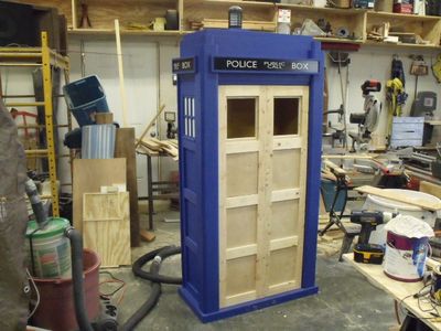 Tardis Bookshelf With Sound and Lights : 8 Steps (with Pictures) - Instructables