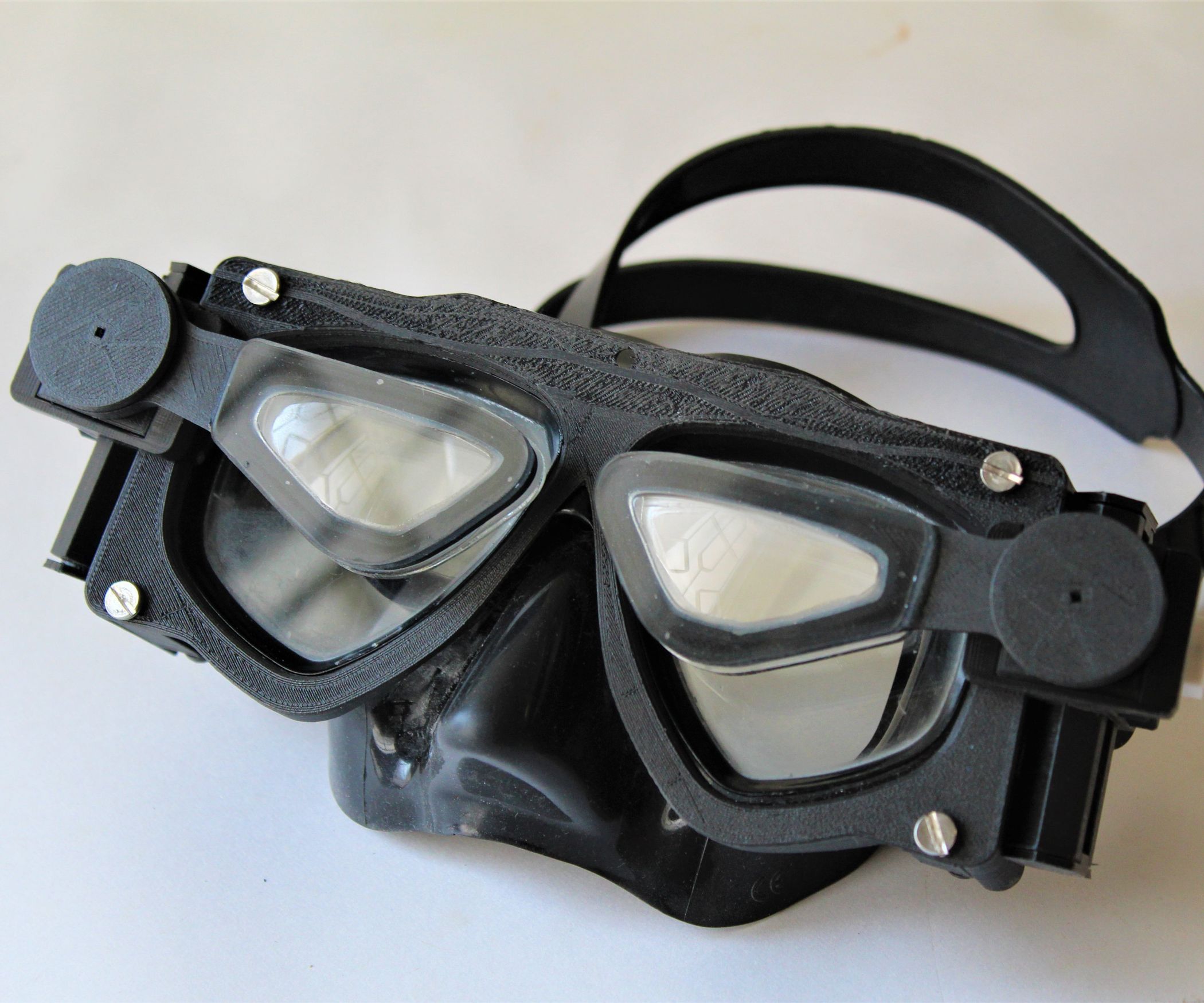 Diving Mask With Custom Add-on Lenses (V2.0) Made Using Photogrammetry ...