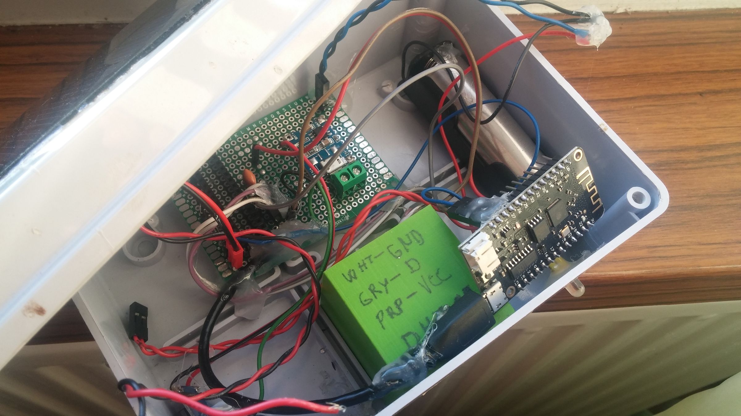 NaTaLia Weather Station: Arduino Solar Powered Weather Station Done the ...