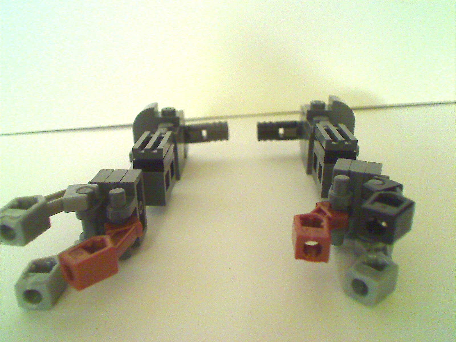 Real Steel ATOM Out of Legos : 7 Steps (with Pictures) - Instructables