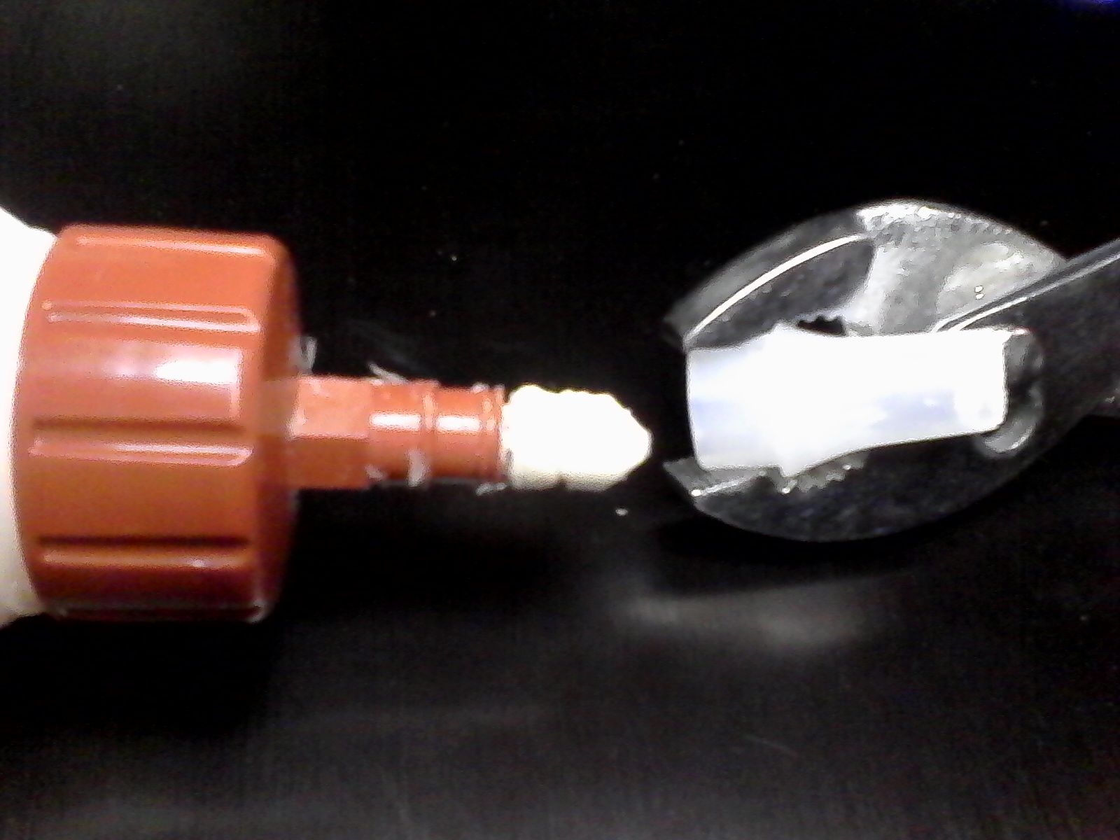 Unclog a Plugged Glue Bottle : 4 Steps - Instructables