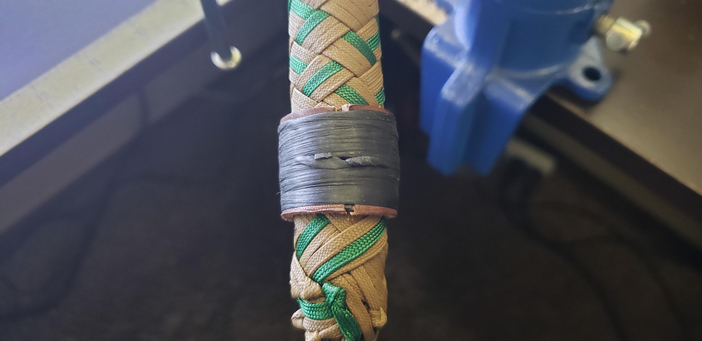 How to Make a 24 Plait 5 Belly Nylon Bullwhip : 10 Steps (with Pictures ...