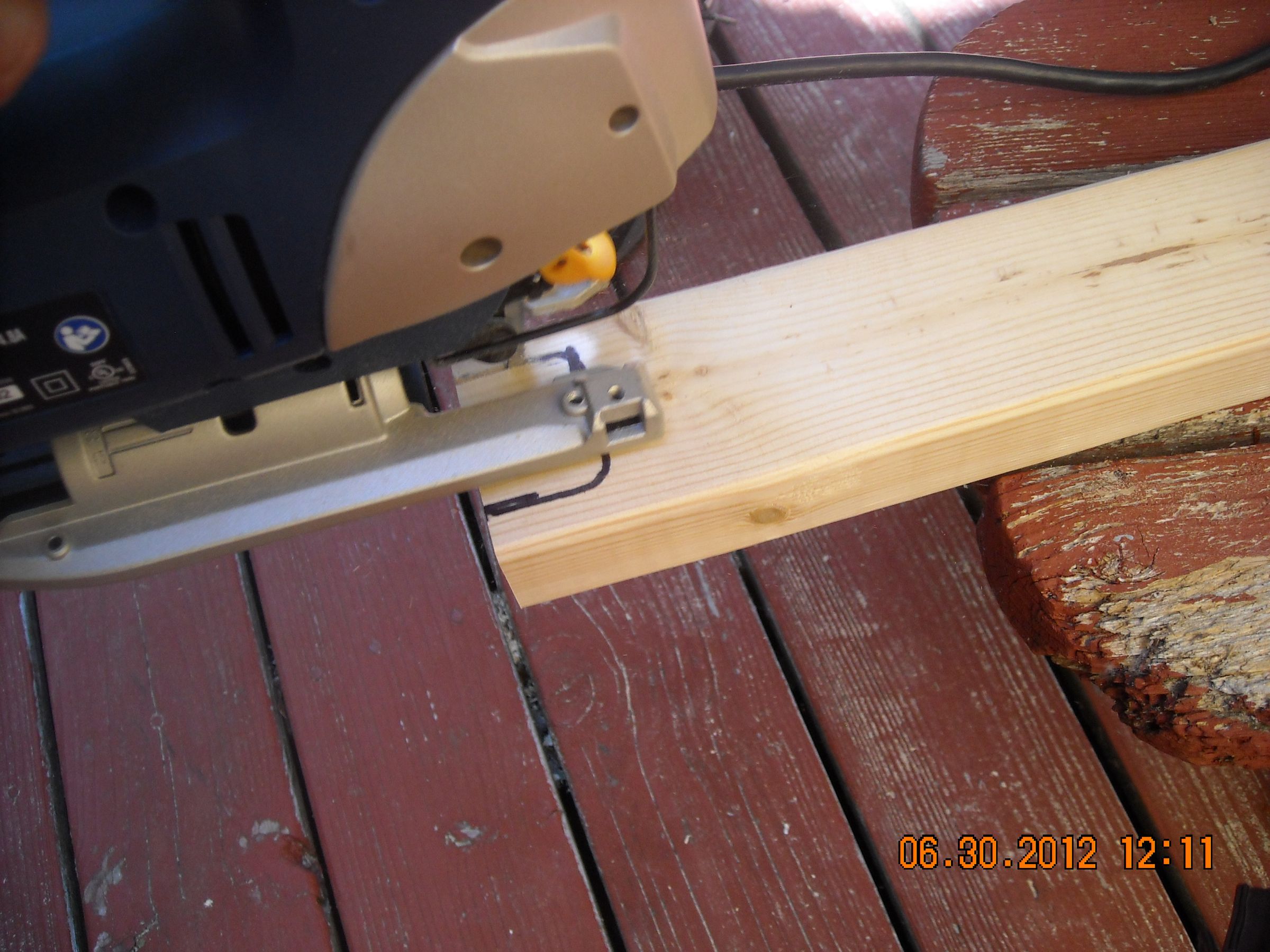 Fake Jail Cell Prop for Pictures : 8 Steps - Instructables