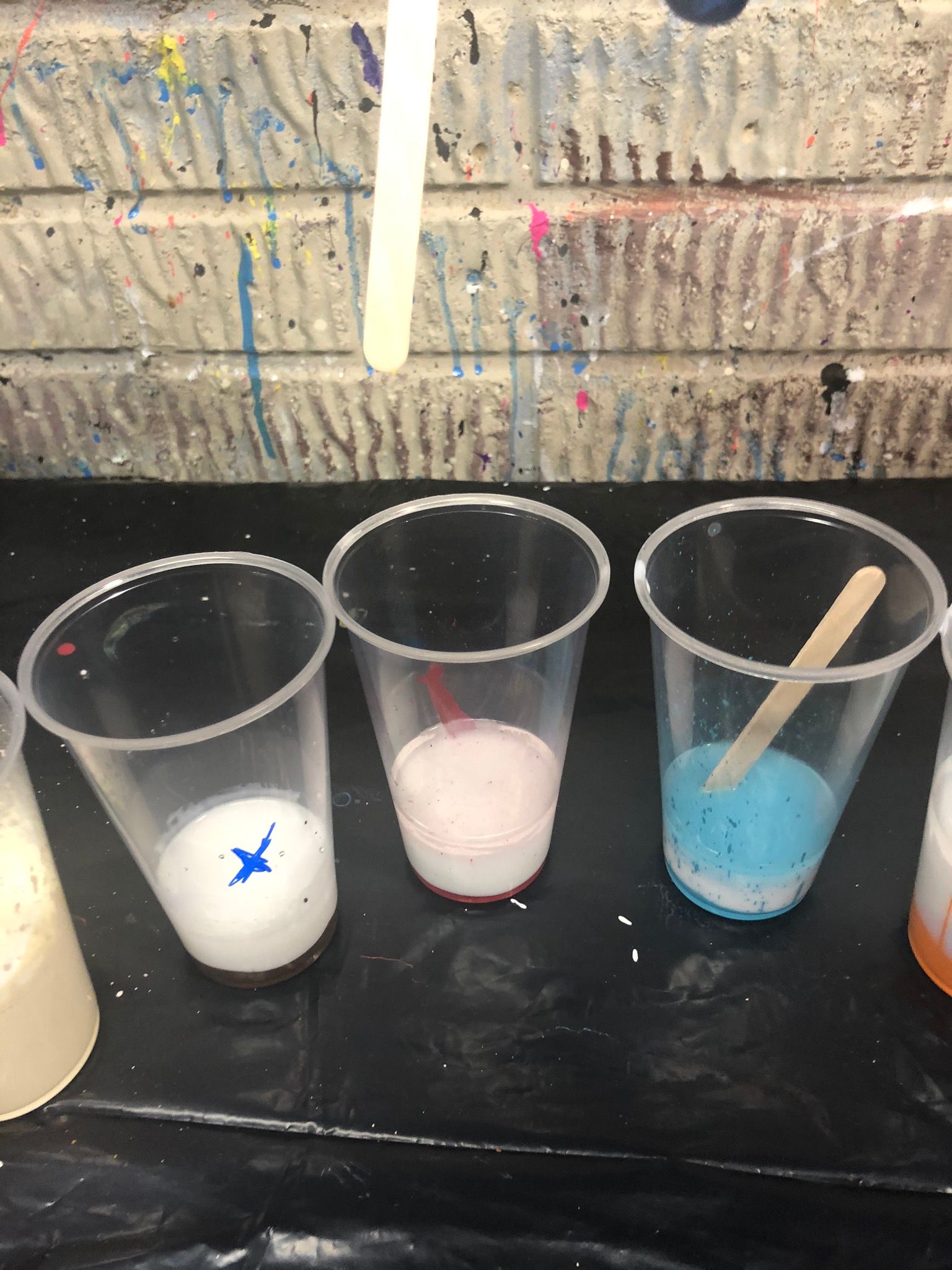 Acrylic Pour Painted Side Table : 5 Steps (with Pictures) - Instructables