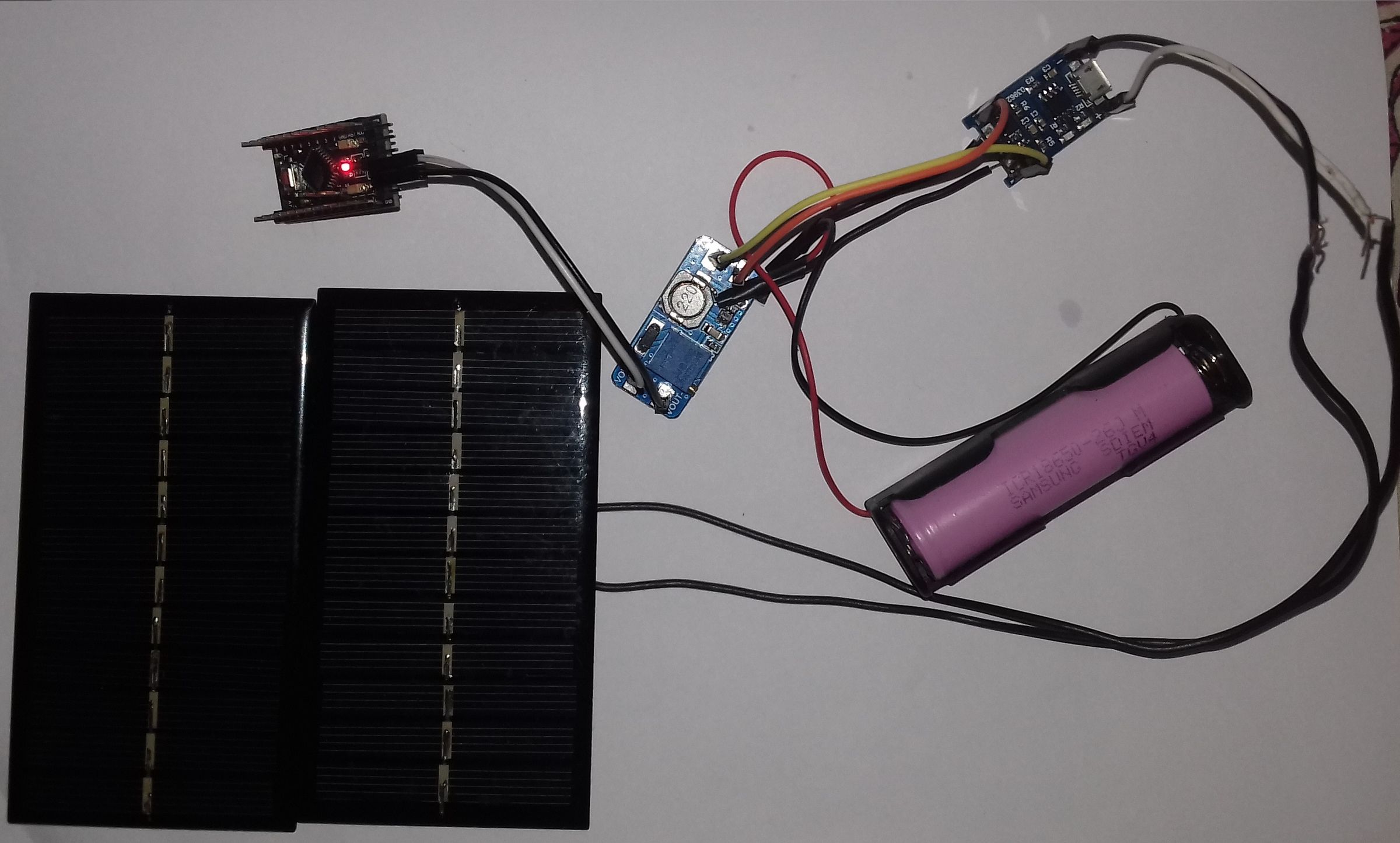 Solar Powered Charger for 18650 Lithium Ion Cells : 4 Steps - Instructables