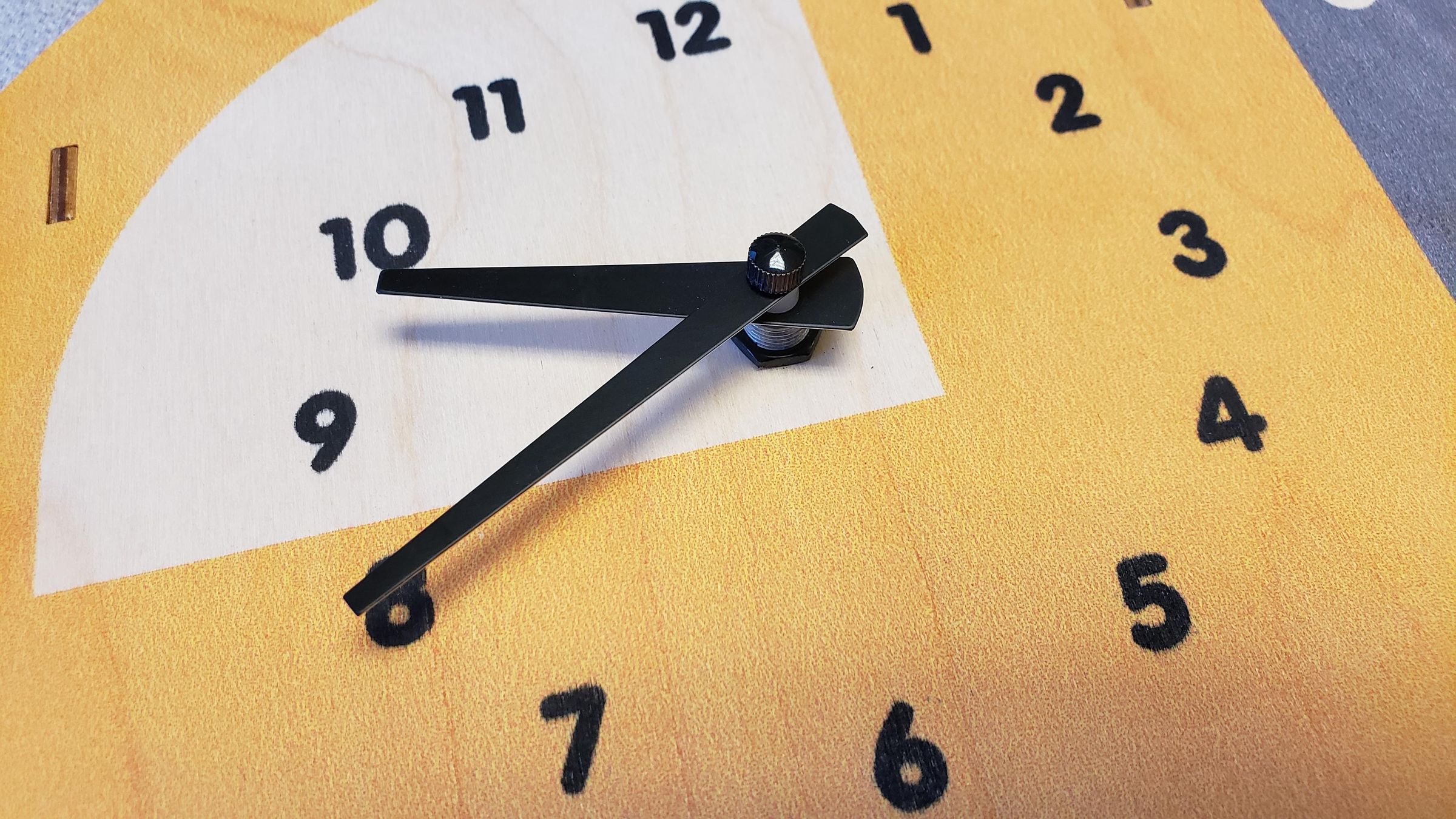 How to Fix a Clock That Loses Time : 3 Steps (with Pictures ...
