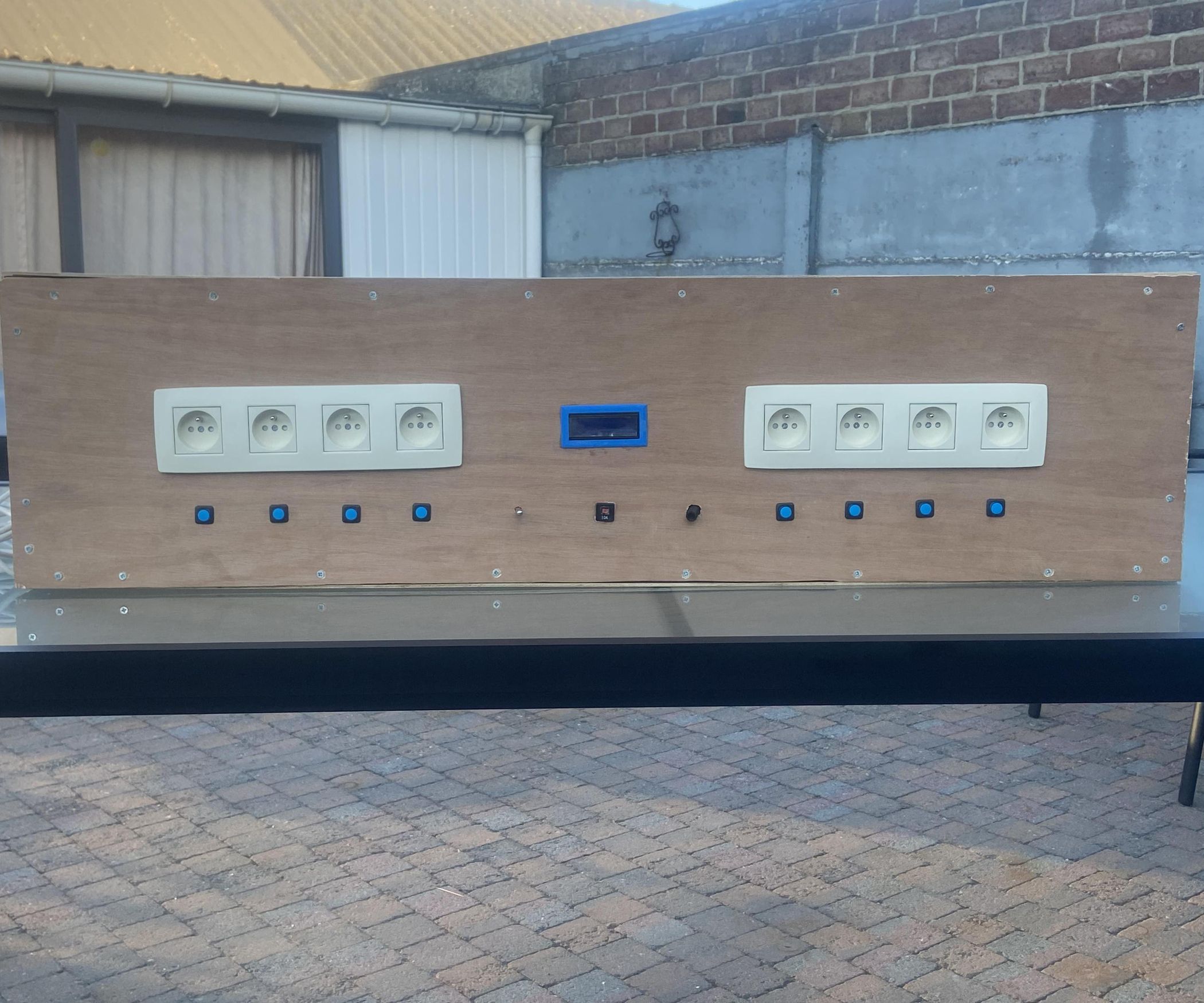 Smart Extension Box : 8 Steps (with Pictures) - Instructables