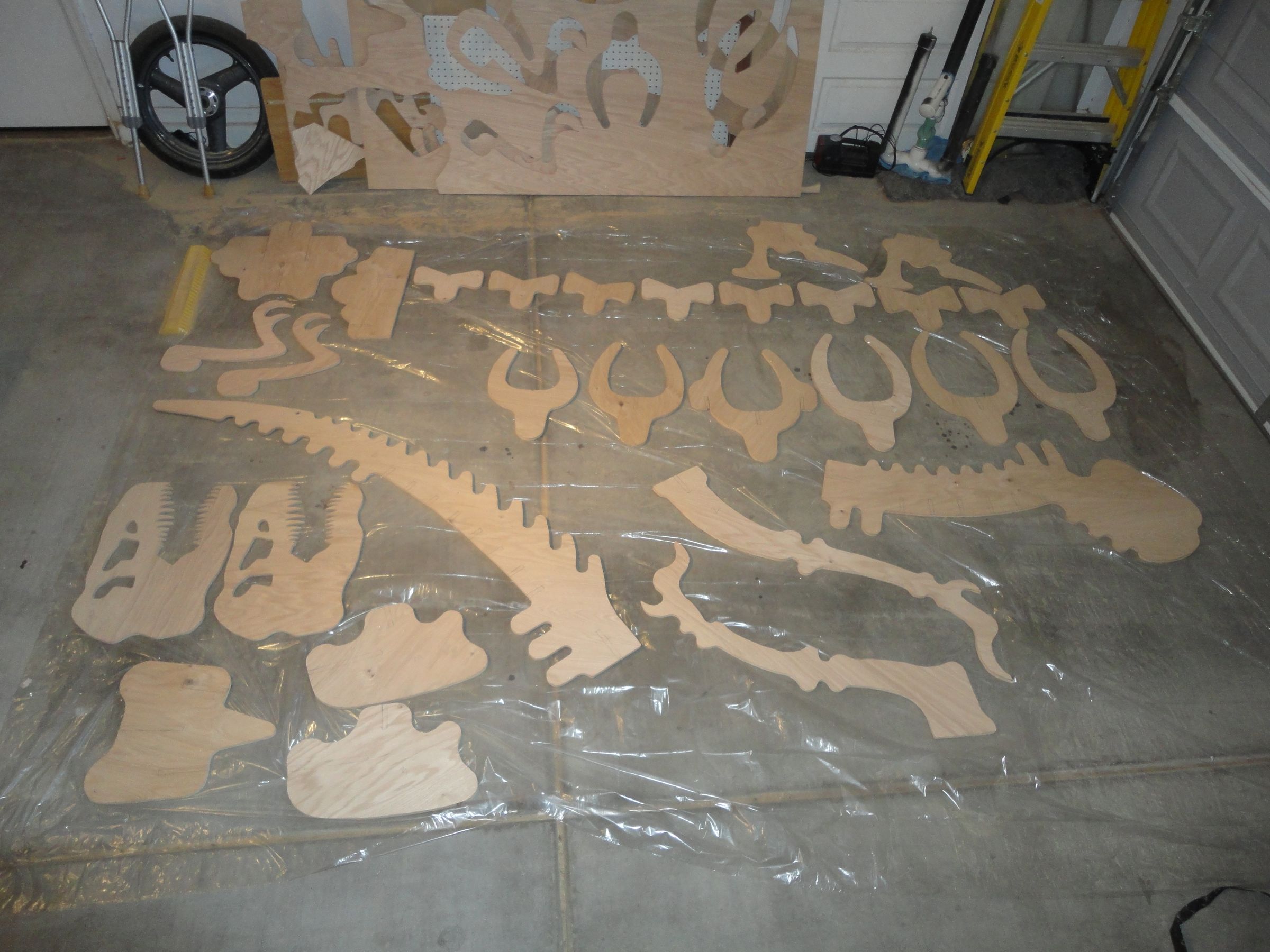 Build a 6'-0" Tall Wooden T-Rex Model : 7 Steps (with Pictures ...