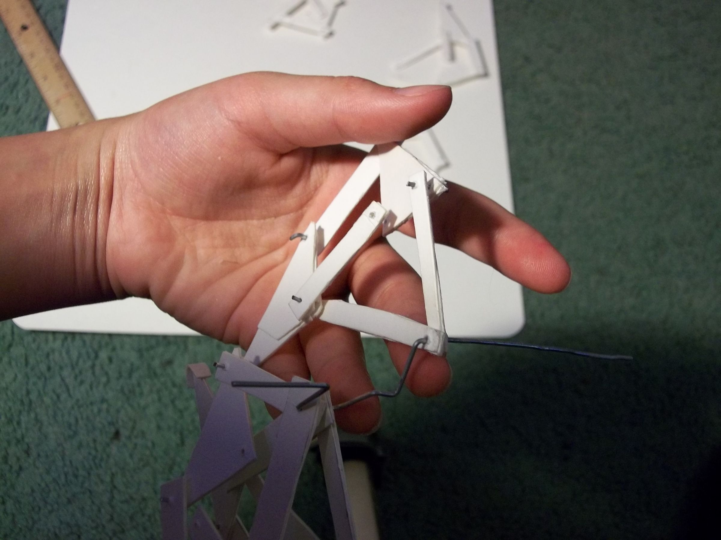 Paper Strandbeest Mk 2 : 8 Steps - Instructables