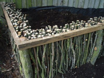 Natural Wood Raised Garden : 5 Steps (with Pictures) - Instructables