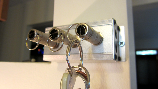 DIY Audio Jack Key Holder : 7 Steps (with Pictures) - Instructables