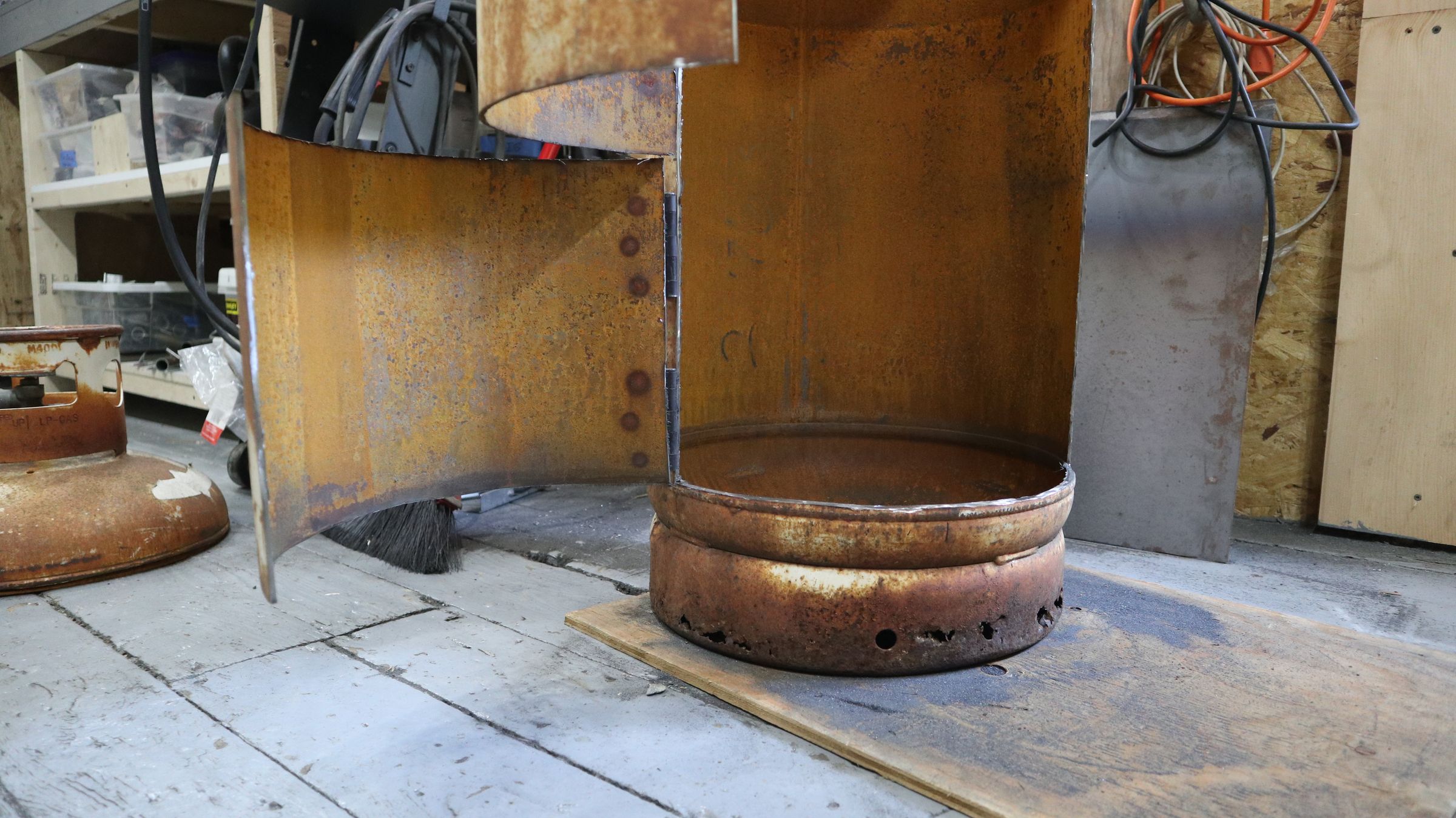 100 Lb Propane Tank Smoker Build : 10 Steps (with Pictures) - Instructables