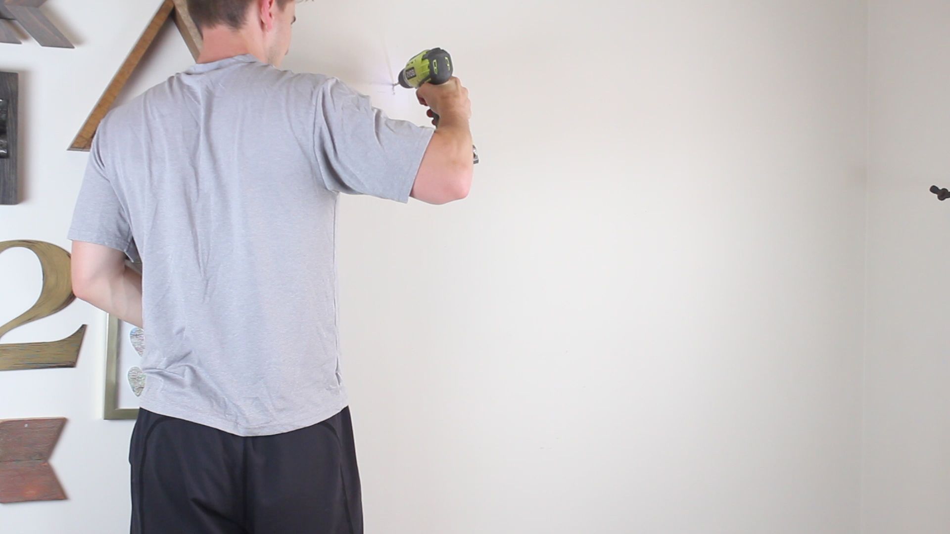 Floating Box Shelves (From One 1 X 8) : 11 Steps (with Pictures ...