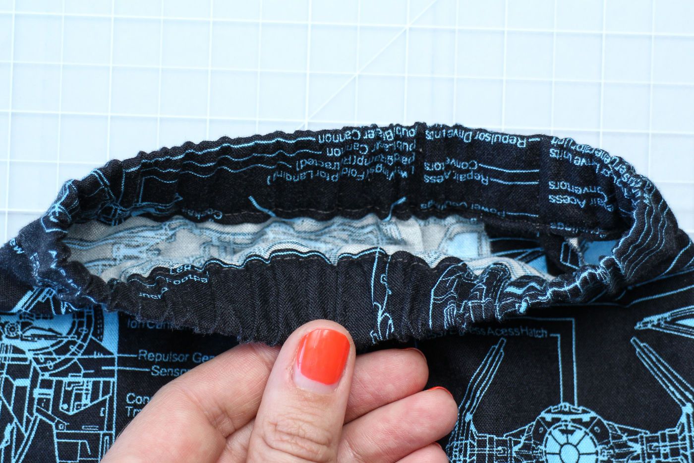 Gathering and Sewing Elastic : 6 Steps - Instructables