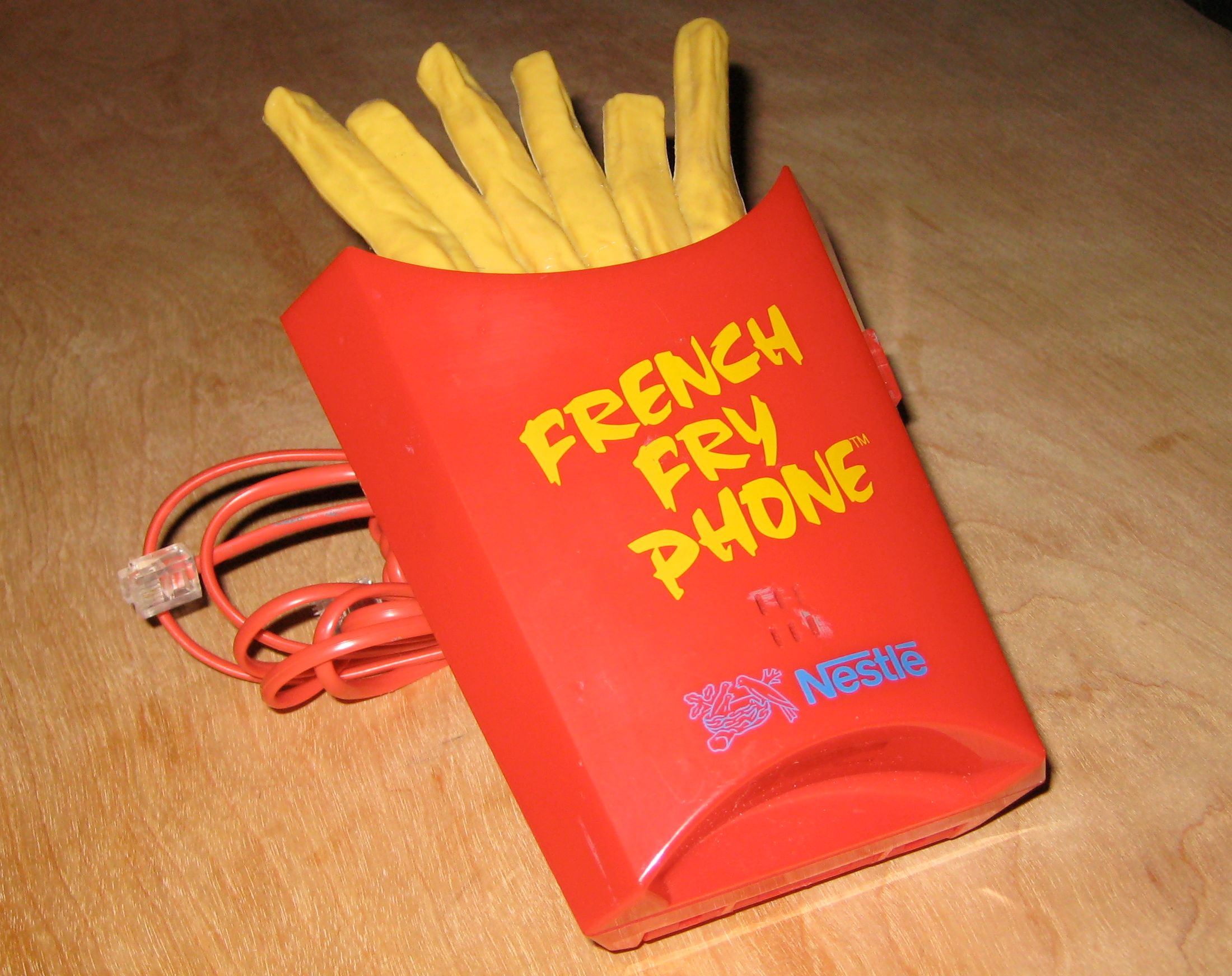French Fry Phone + Ipod = Fry-pod : 7 Steps (with Pictures) - Instructables