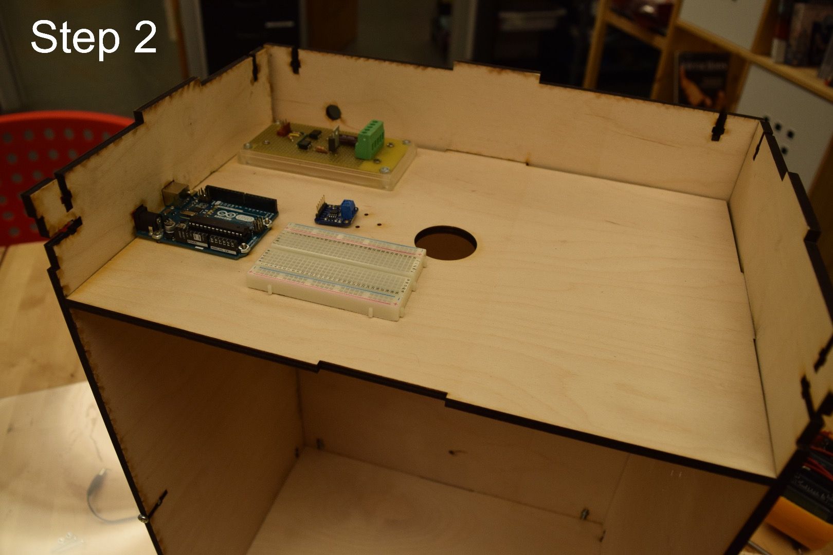 Low Cost and Accurate Incubator for DIY Biology : 8 Steps - Instructables