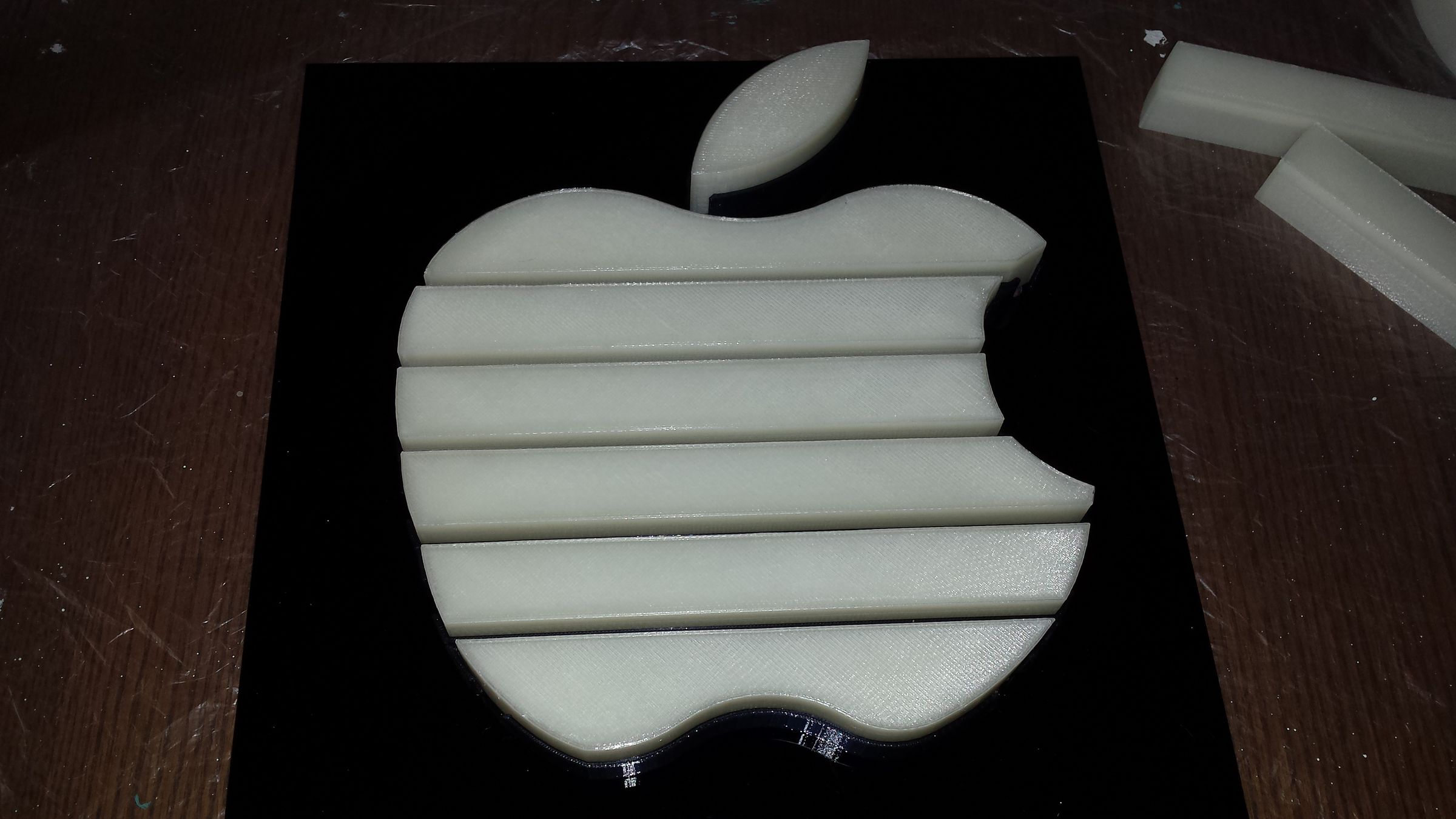 Apple Neon Sign : 4 Steps (with Pictures) - Instructables