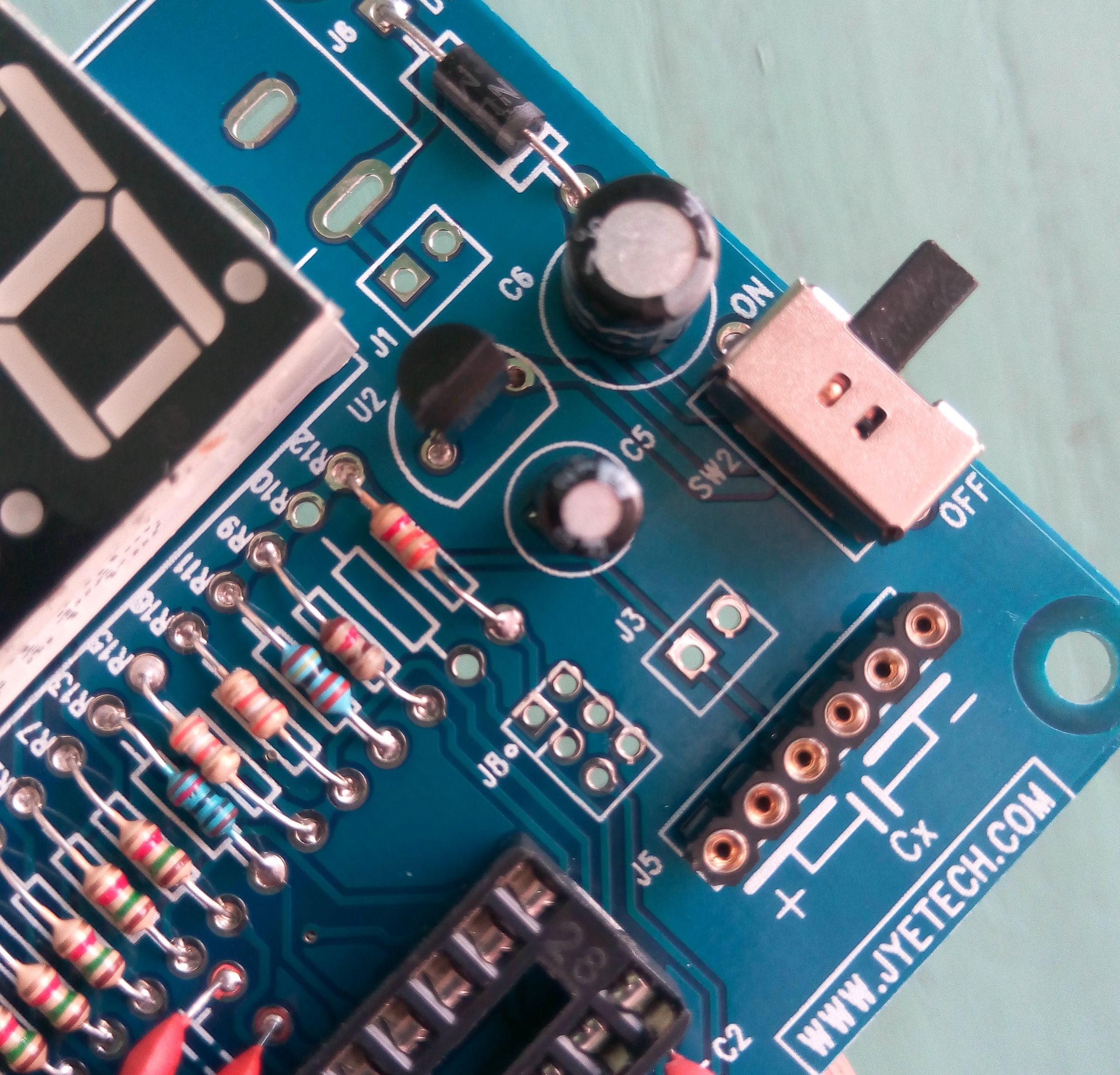 DIY Capacitance Meter : 7 Steps - Instructables