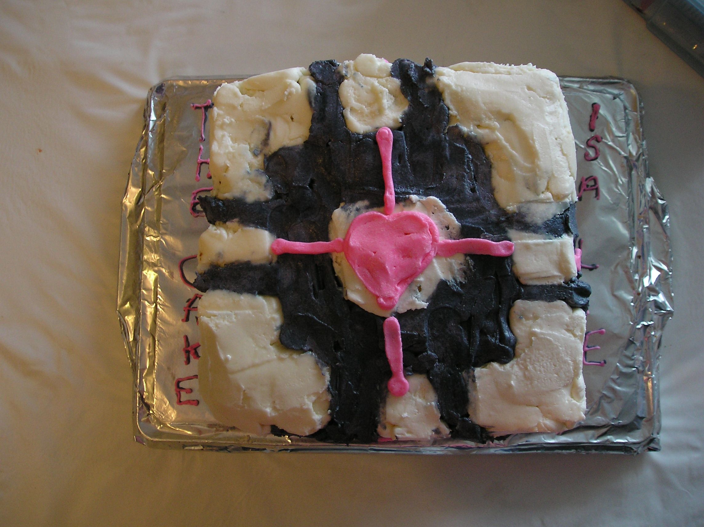 Making a Companion Cube Cake : 10 Steps (with Pictures) - Instructables