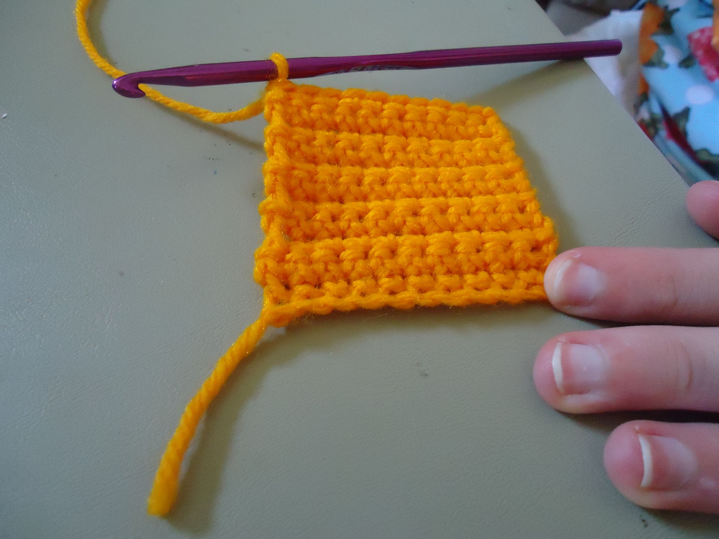 First Beginner Crochet Project: Single Crochet Square : 18 Steps (with ...