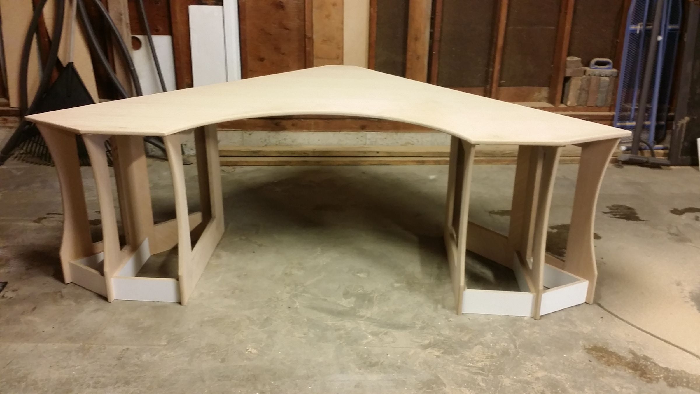 Corner Desk : 14 Steps (with Pictures) - Instructables