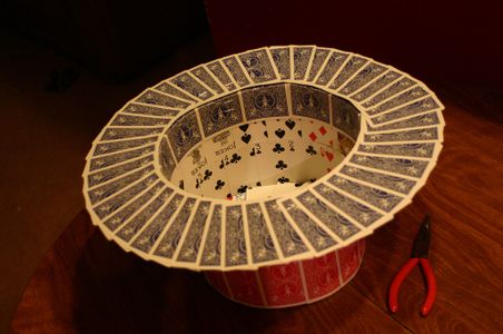 Party Top-hat Made of Playing Cards : 10 Steps - Instructables