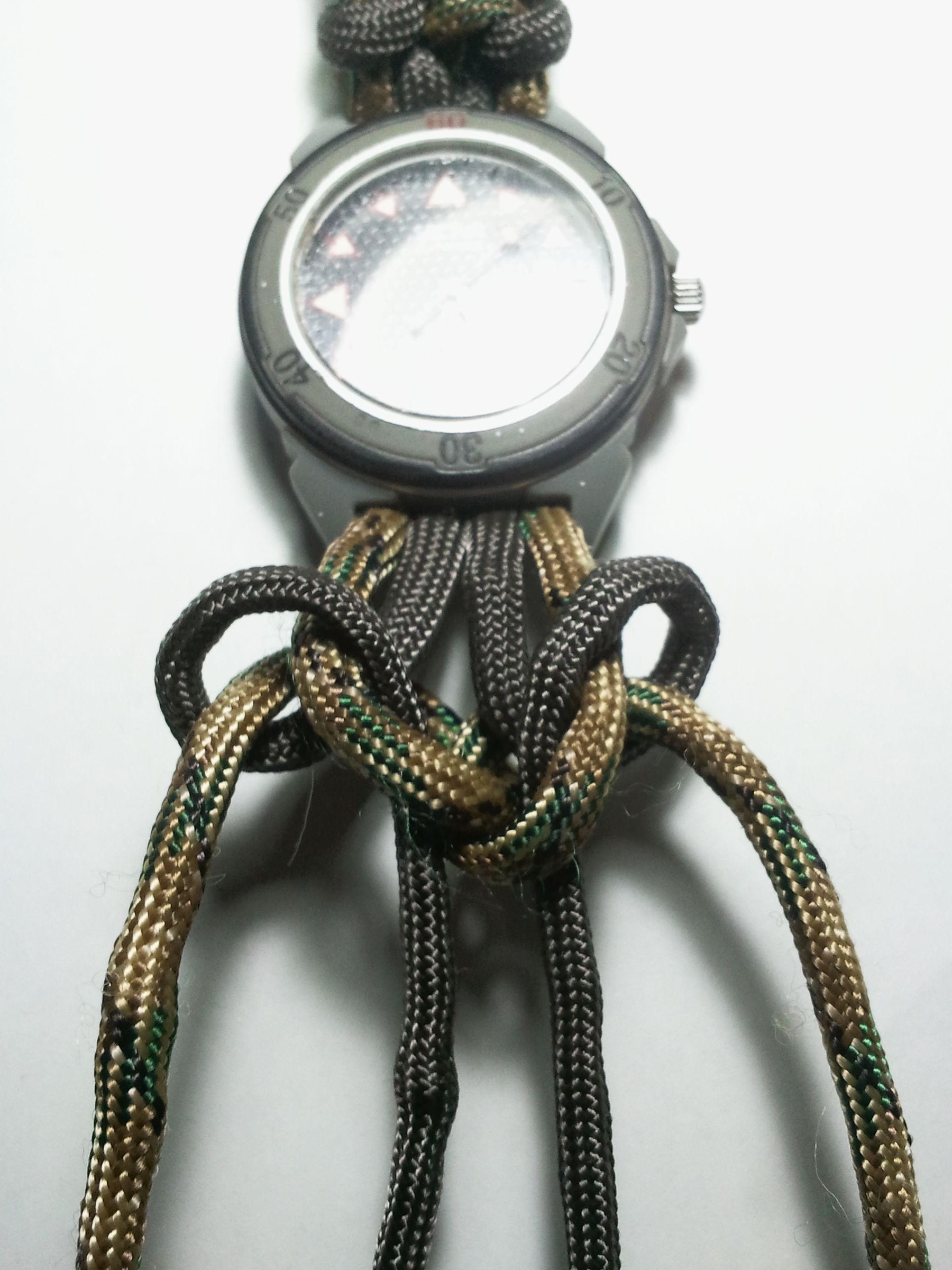 How to Create a Paracord Watch Band : 7 Steps (with Pictures ...