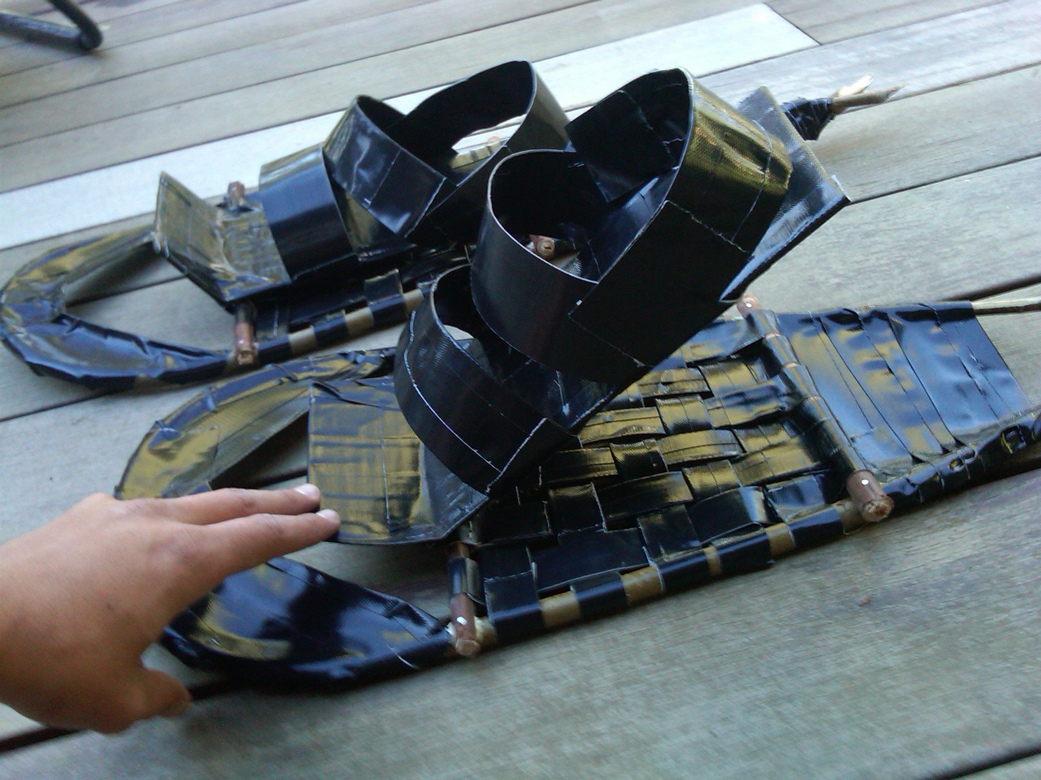 Duct Tape Snowshoes From Scratch : 14 Steps (with Pictures) - Instructables